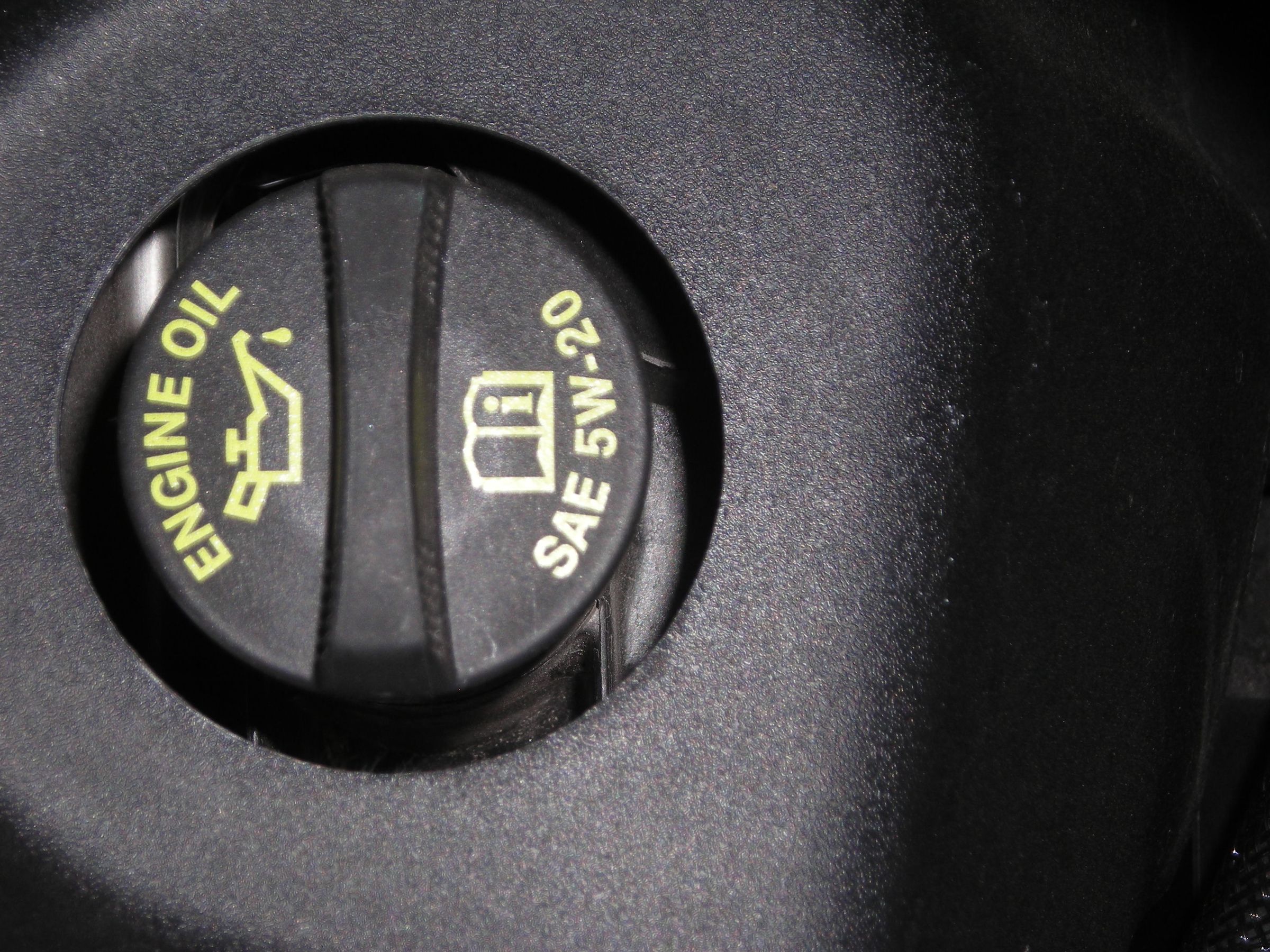 How to Change the Oil in a 2009 Dodge Pickup..5.7L Engine : 9 Steps ...