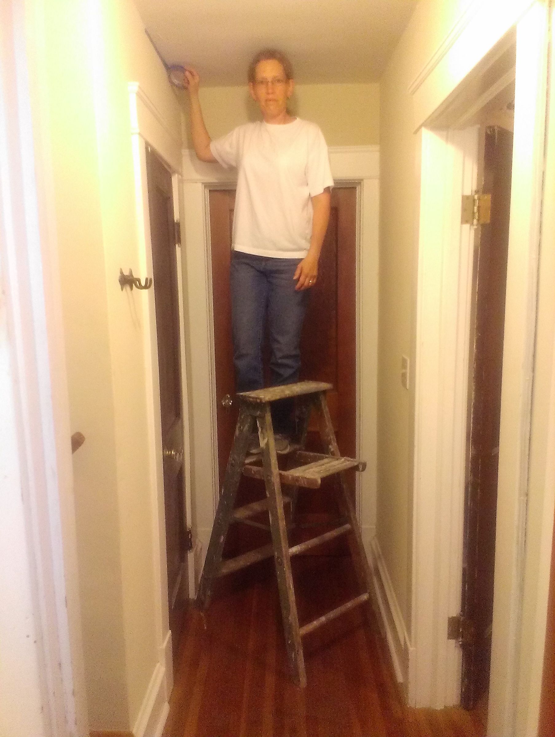 How to Customize a Ladder to Fit Your Exact Height : 4 Steps ...