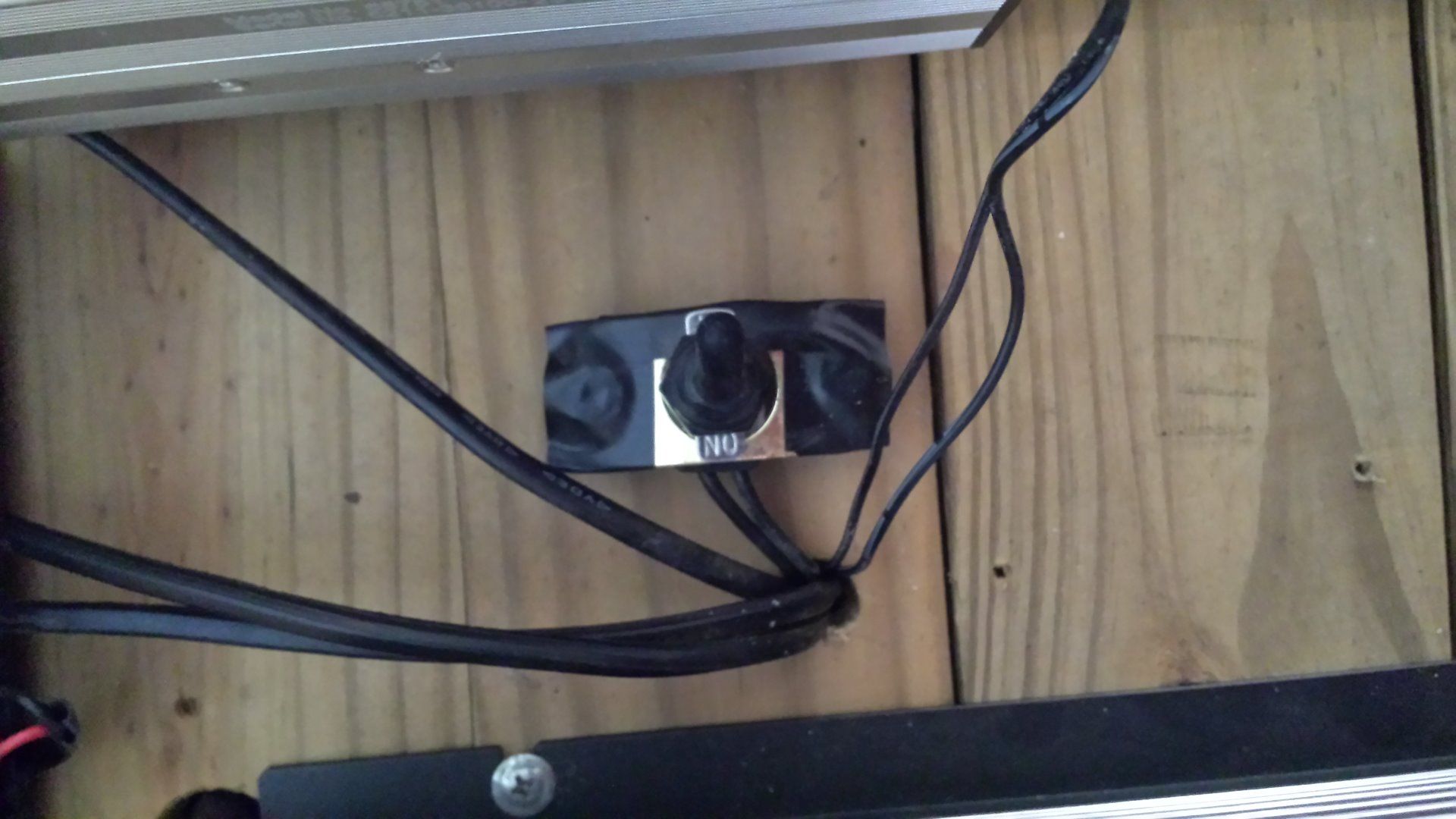 12 Volt Battery Generator : 8 Steps (with Pictures) - Instructables