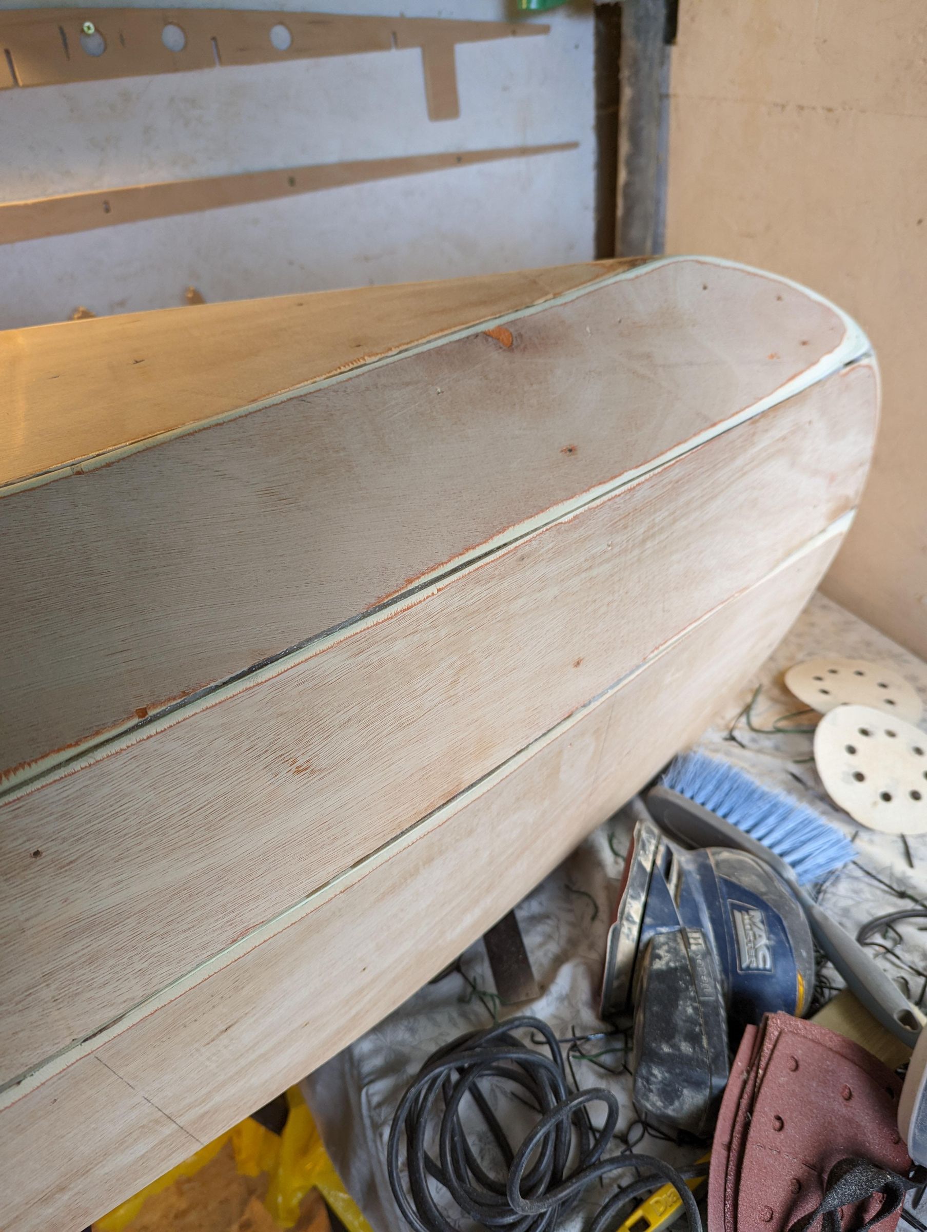 Stitch and Glue Canoe With Cedar Strip Top : 10 Steps (with Pictures ...