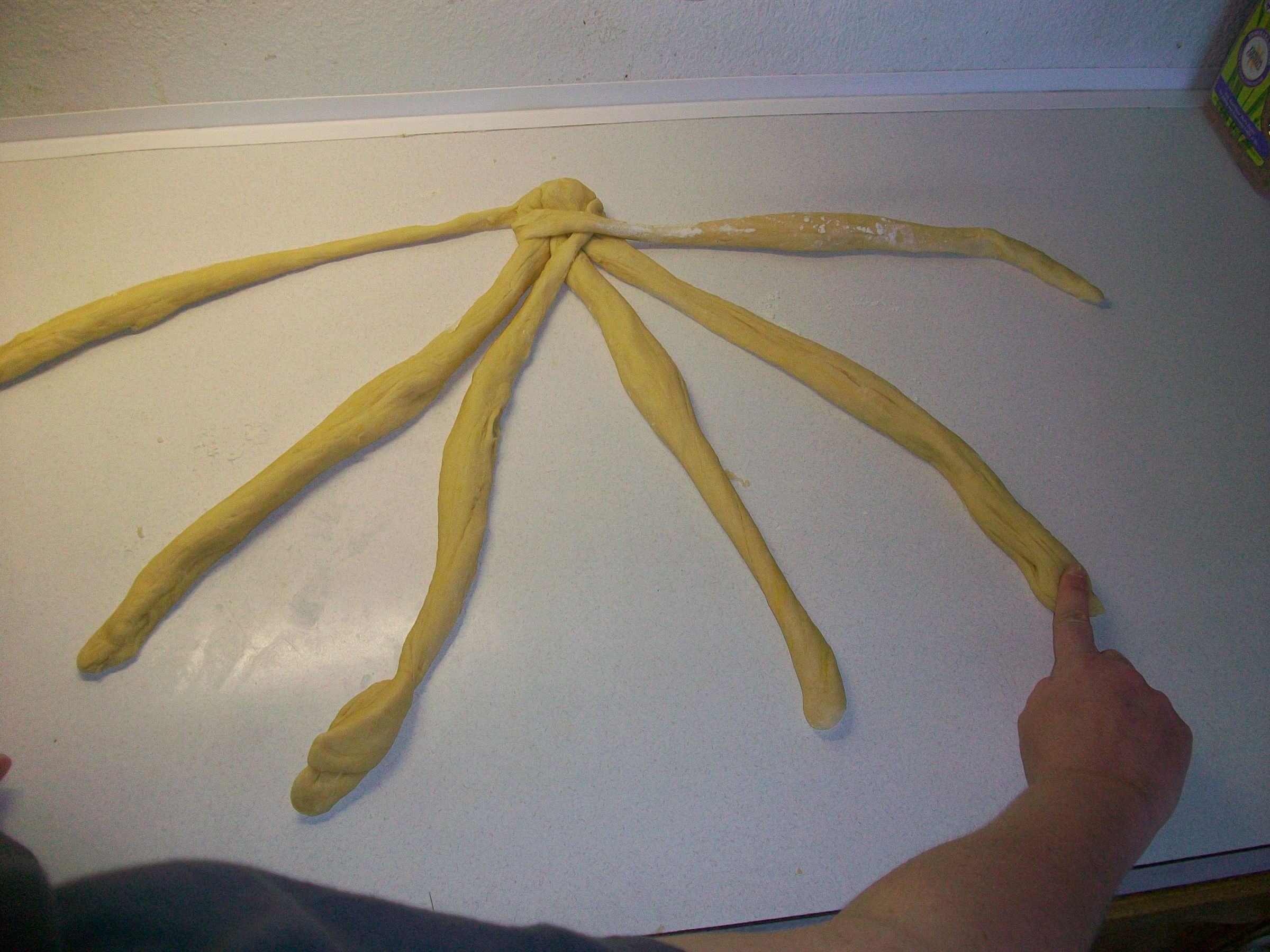 How to Braid Challah - 6 Strand Method : 3 Steps - Instructables
