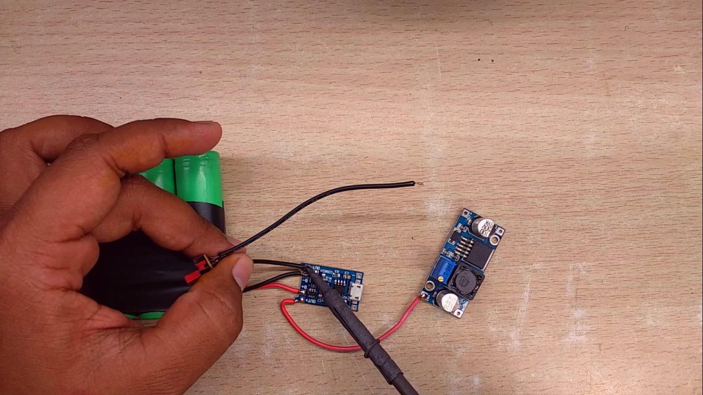 How to Make Power Bank on Your Own Easily : 7 Steps (with Pictures ...