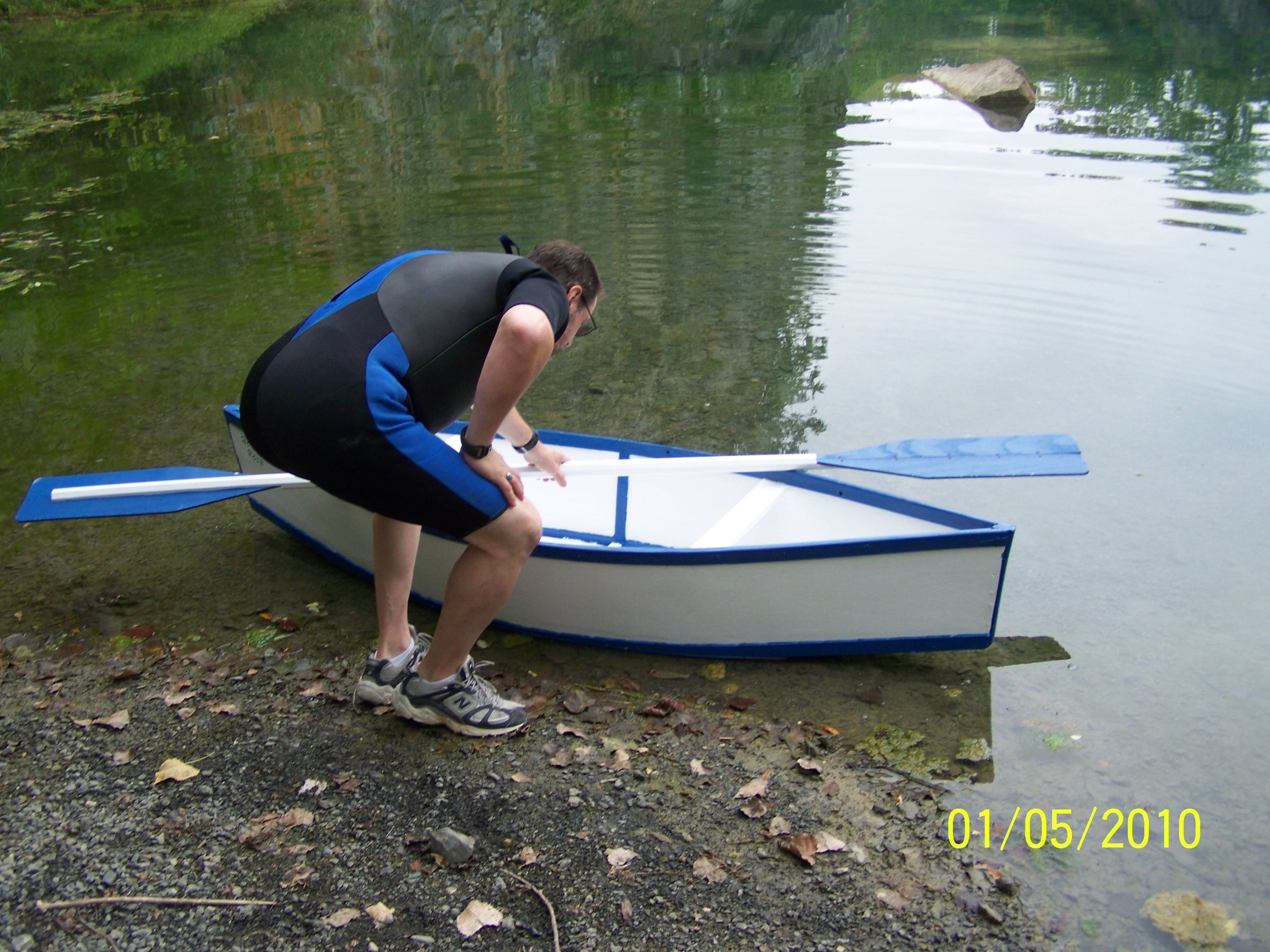 Building a One Sheet Boat : 17 Steps (with Pictures) - Instructables