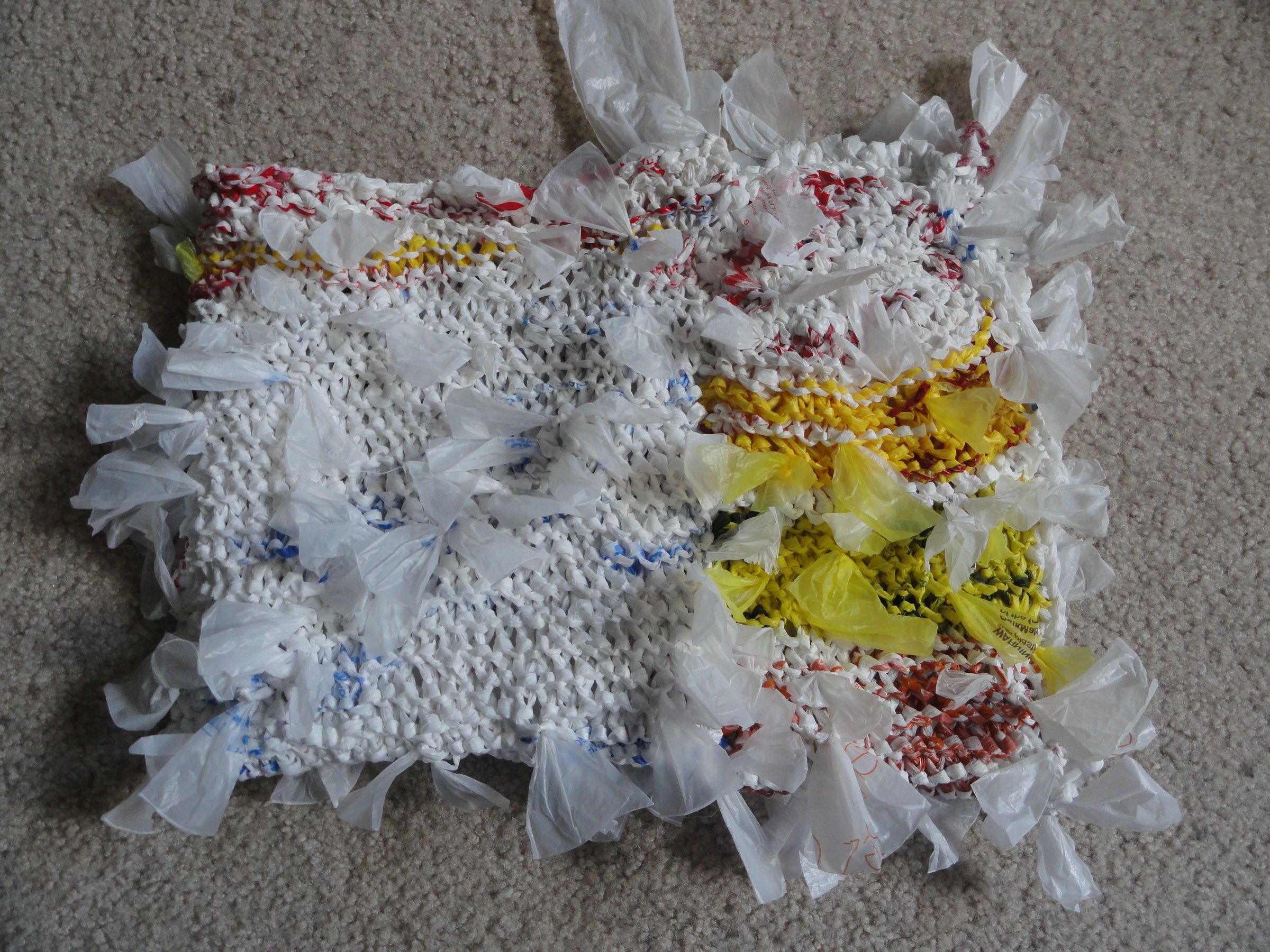 How to Knit a Bag Out of Plastic Bags! : 5 Steps - Instructables