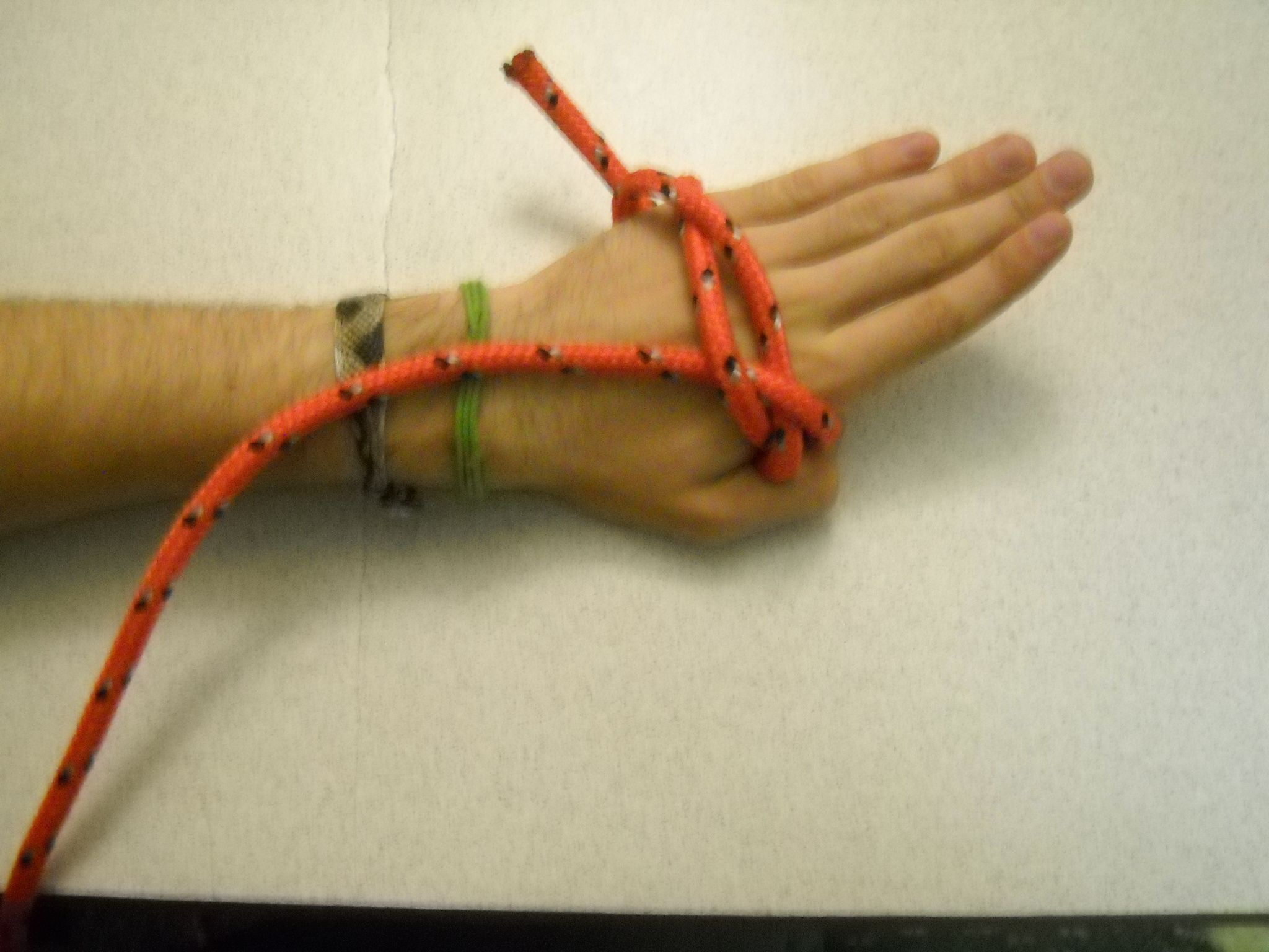 How to Tie a Woggle or Turk's Head Knot : 19 Steps - Instructables