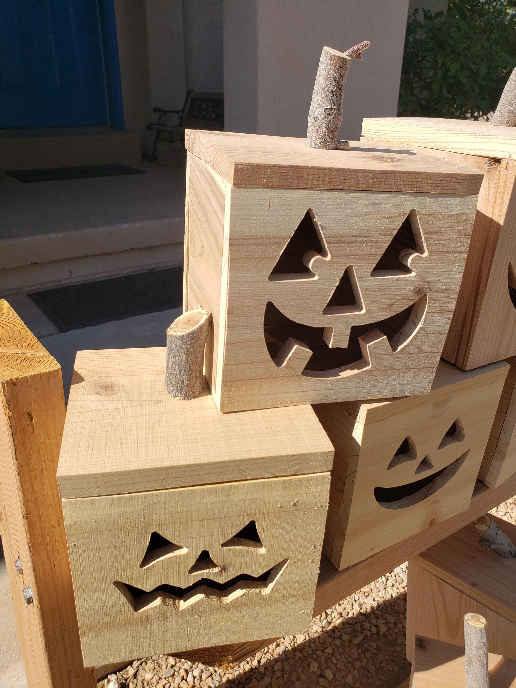 Box Jack-O-Lanterns : 3 Steps (with Pictures) - Instructables