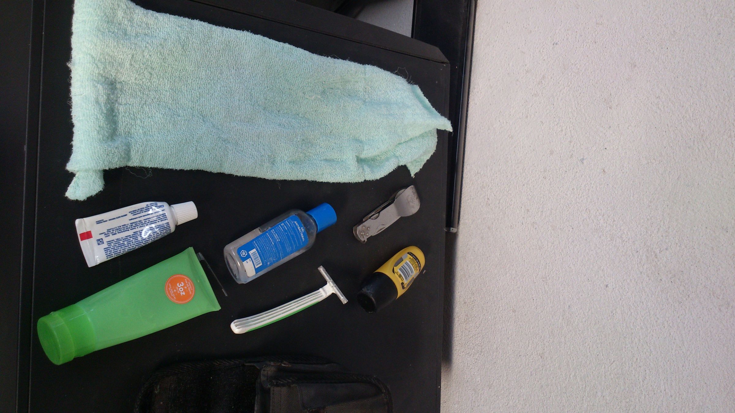 Pocket Size Travel Cleaning Kit : 6 Steps - Instructables