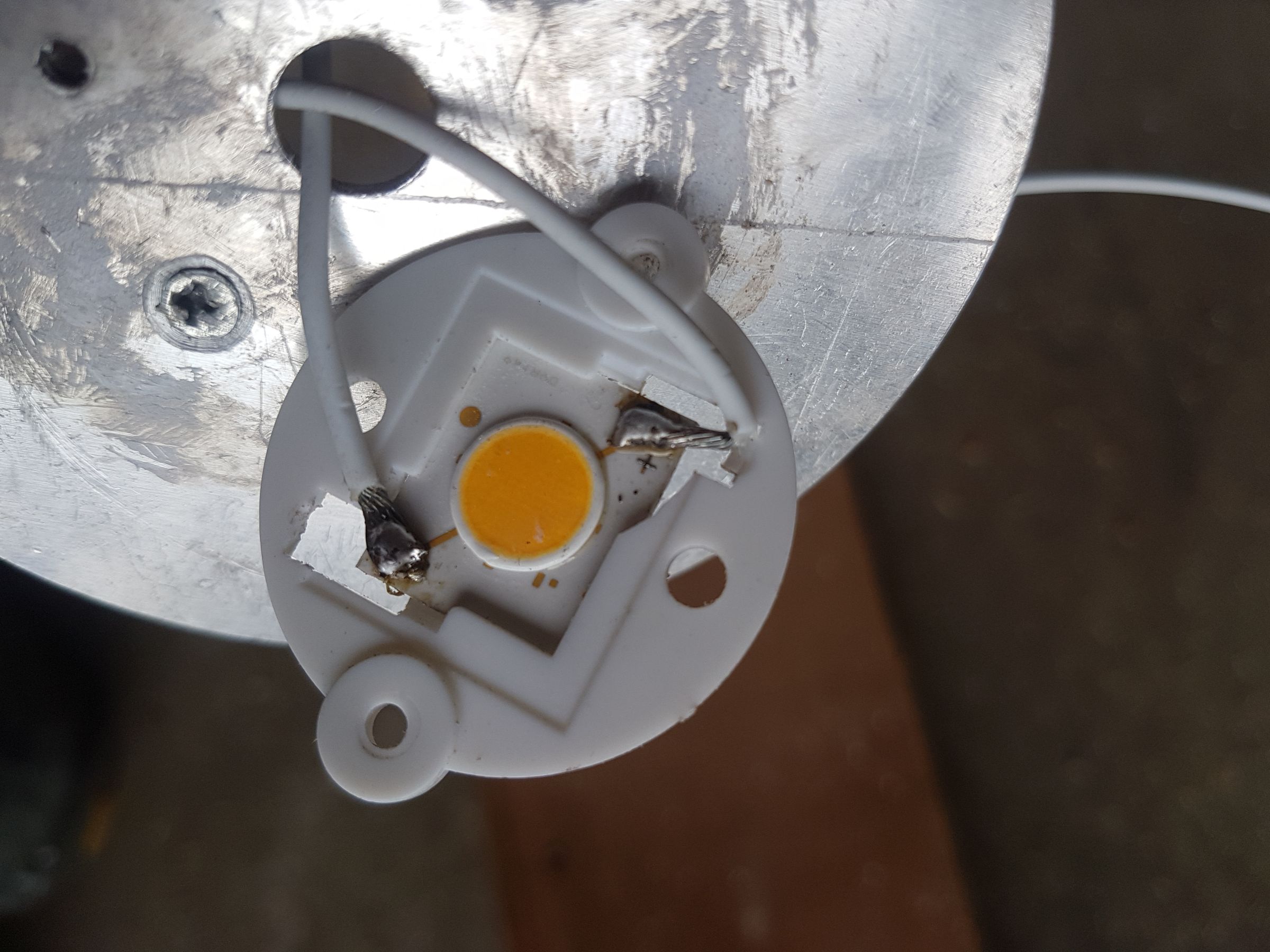 Modern Decorative Table Light : 9 Steps (with Pictures) - Instructables