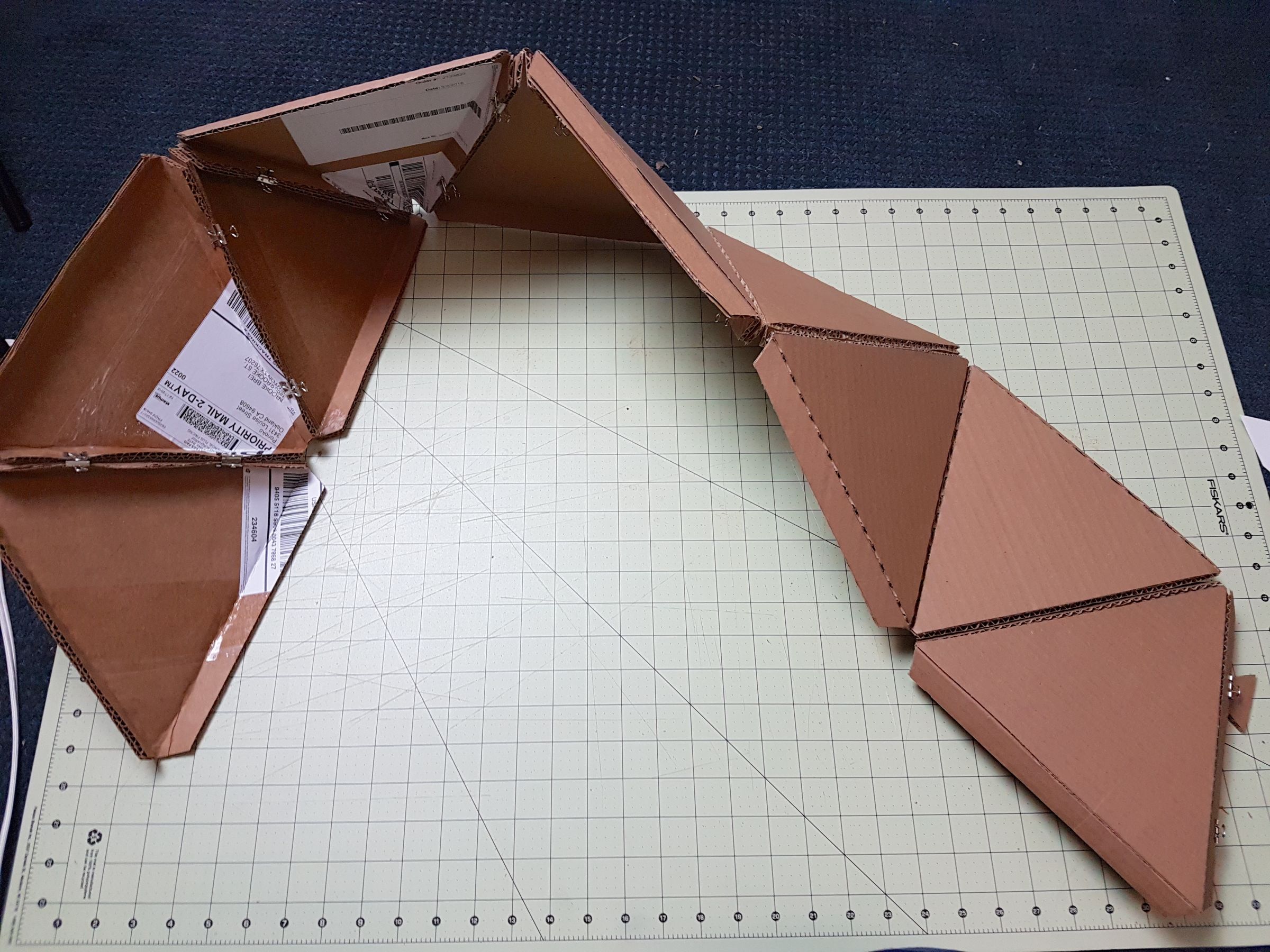 Modular Cardboard Lampshade : 12 Steps (with Pictures) - Instructables