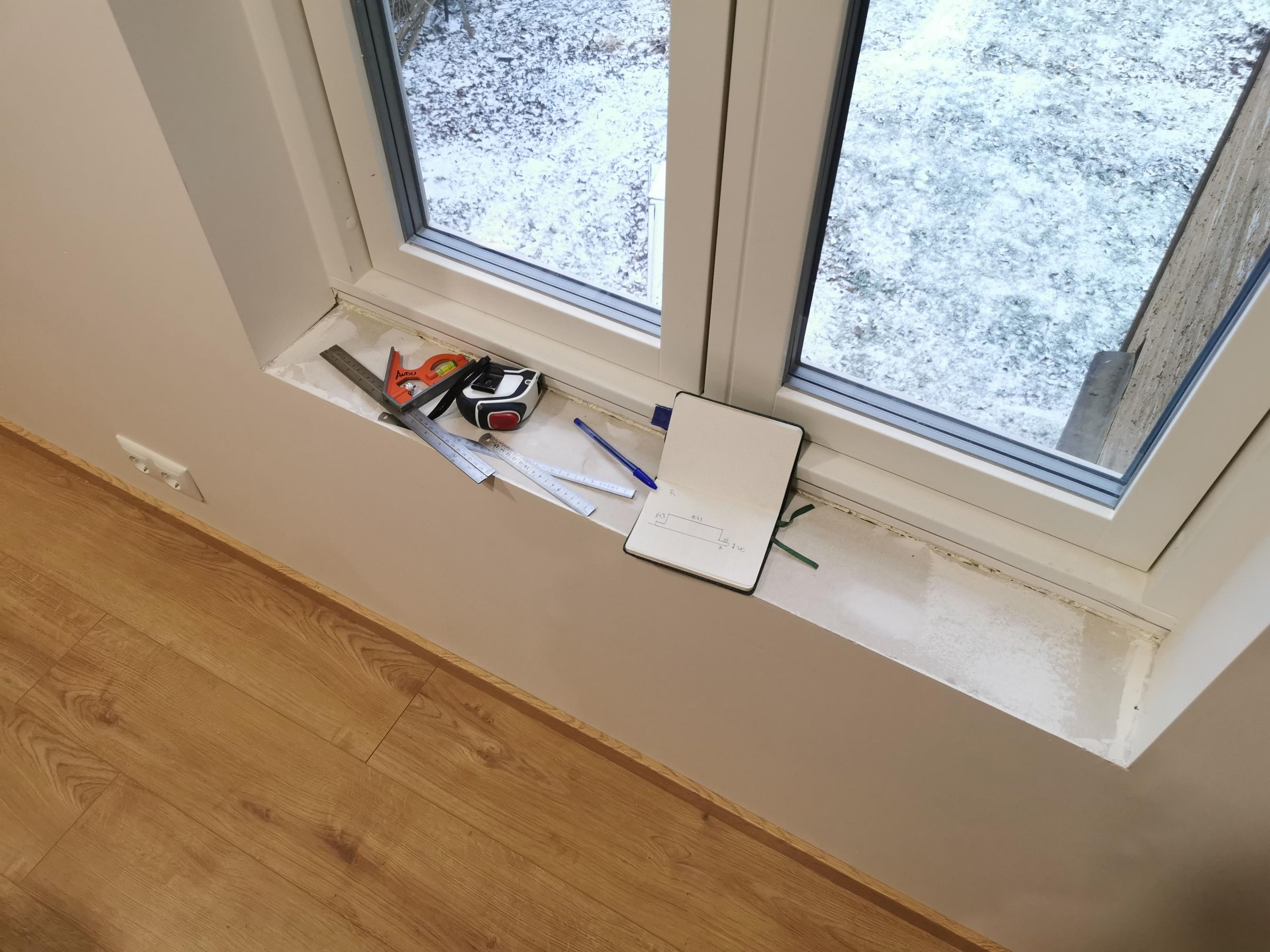 Wooden Window Sill : 7 Steps (with Pictures) - Instructables