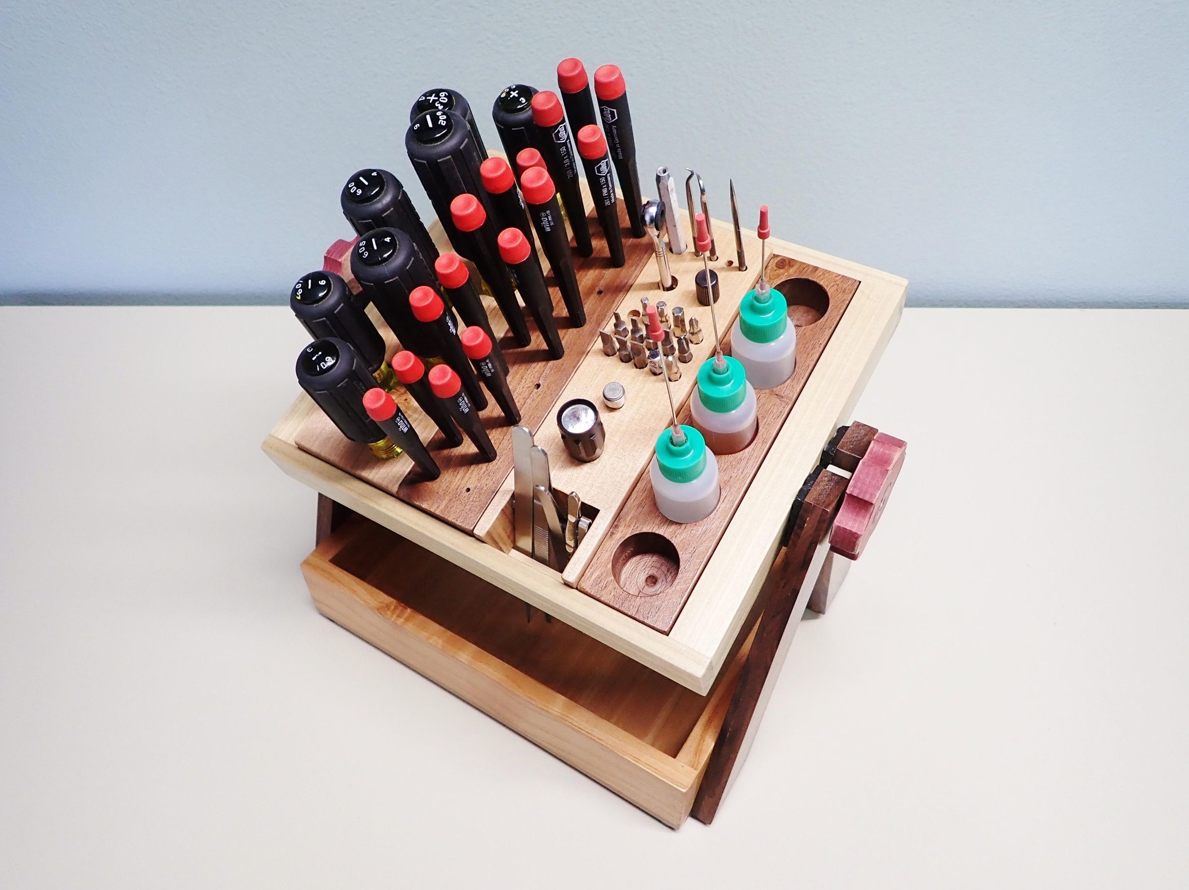 Make a Custom Tilt-Top Tool Caddy : 12 Steps (with Pictures ...