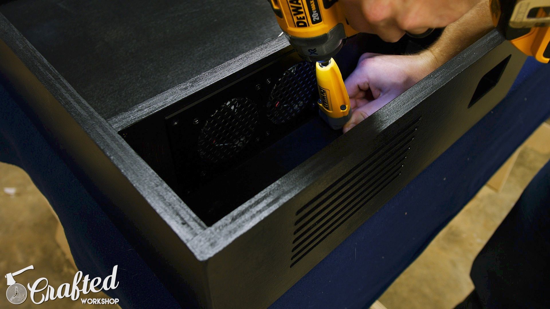 Building a Computer Desk / DIY Desk PC : 20 Steps (with Pictures ...