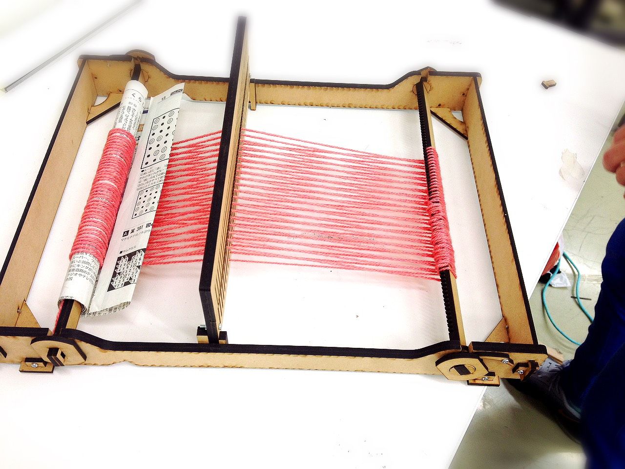 Tabletop Weaving : 7 Steps (with Pictures) - Instructables