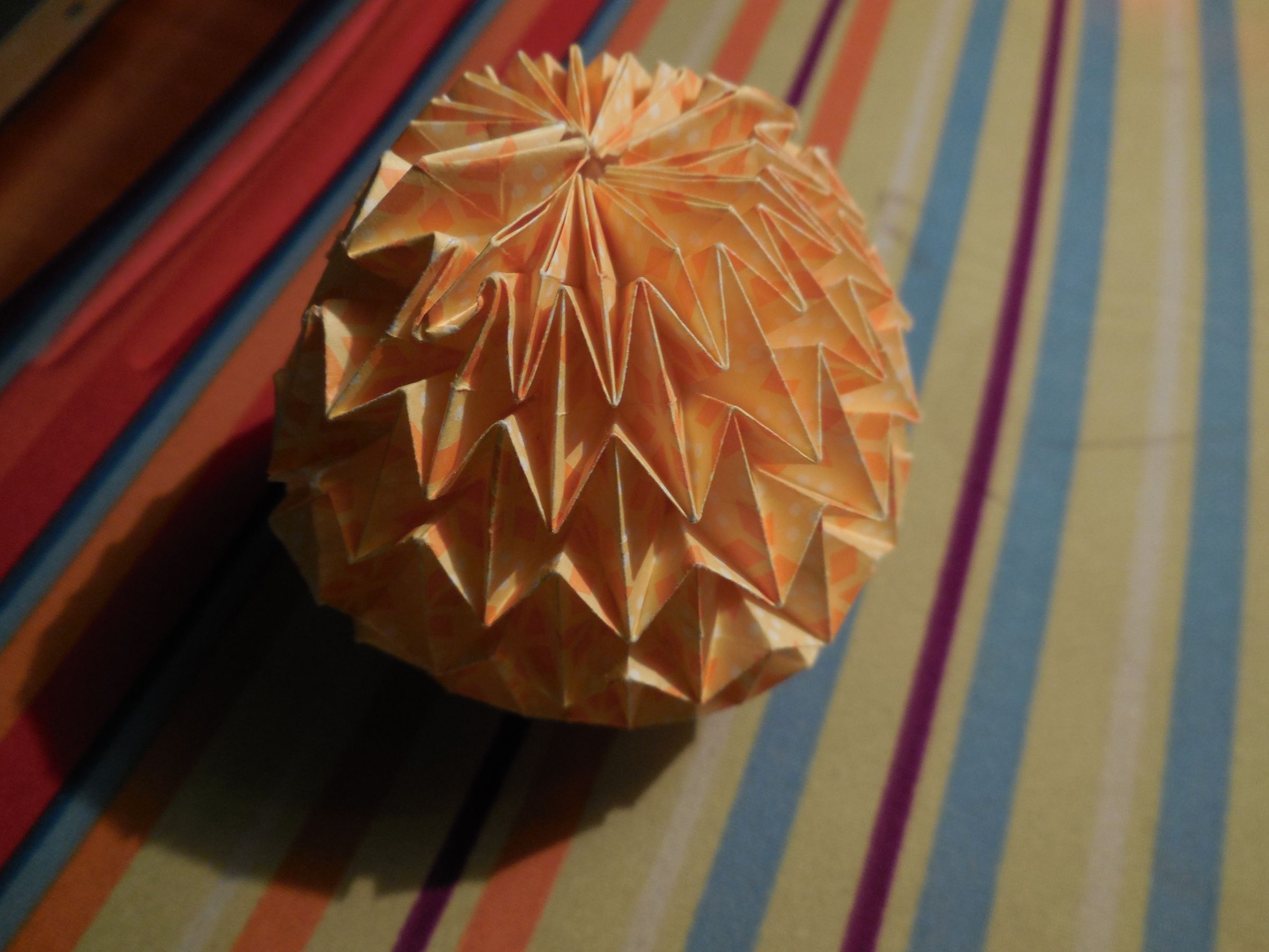 Origami Magic Ball : 7 Steps - Instructables