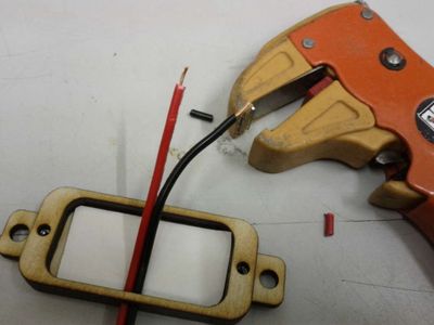 Battery Voltage Monitor : 7 Steps (with Pictures) - Instructables