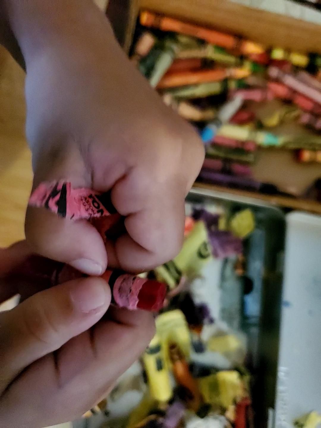 Sun Melted Broken Crayons : 7 Steps (with Pictures) - Instructables