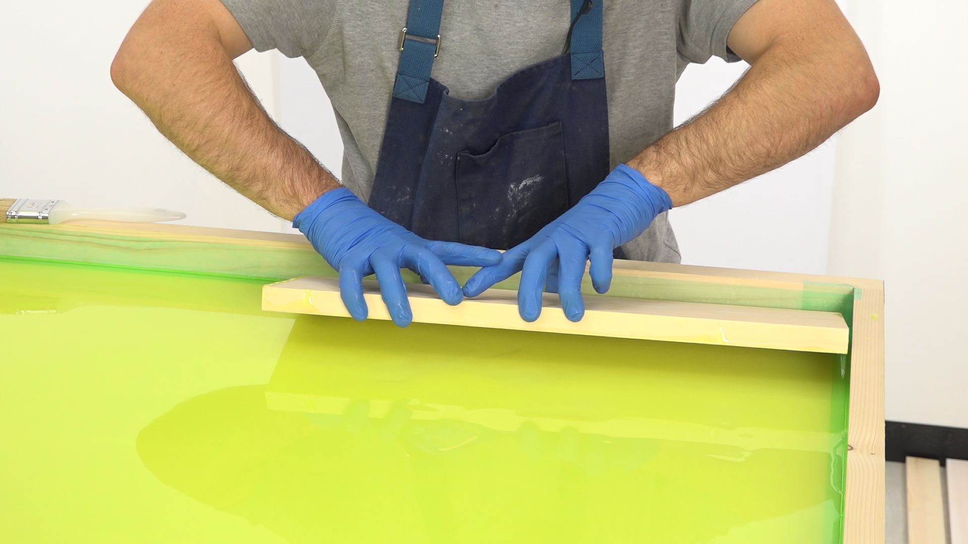 DIY NEON RESIN PLANK TABLE - How to Make Your Own Using GlassCast® 3 ...