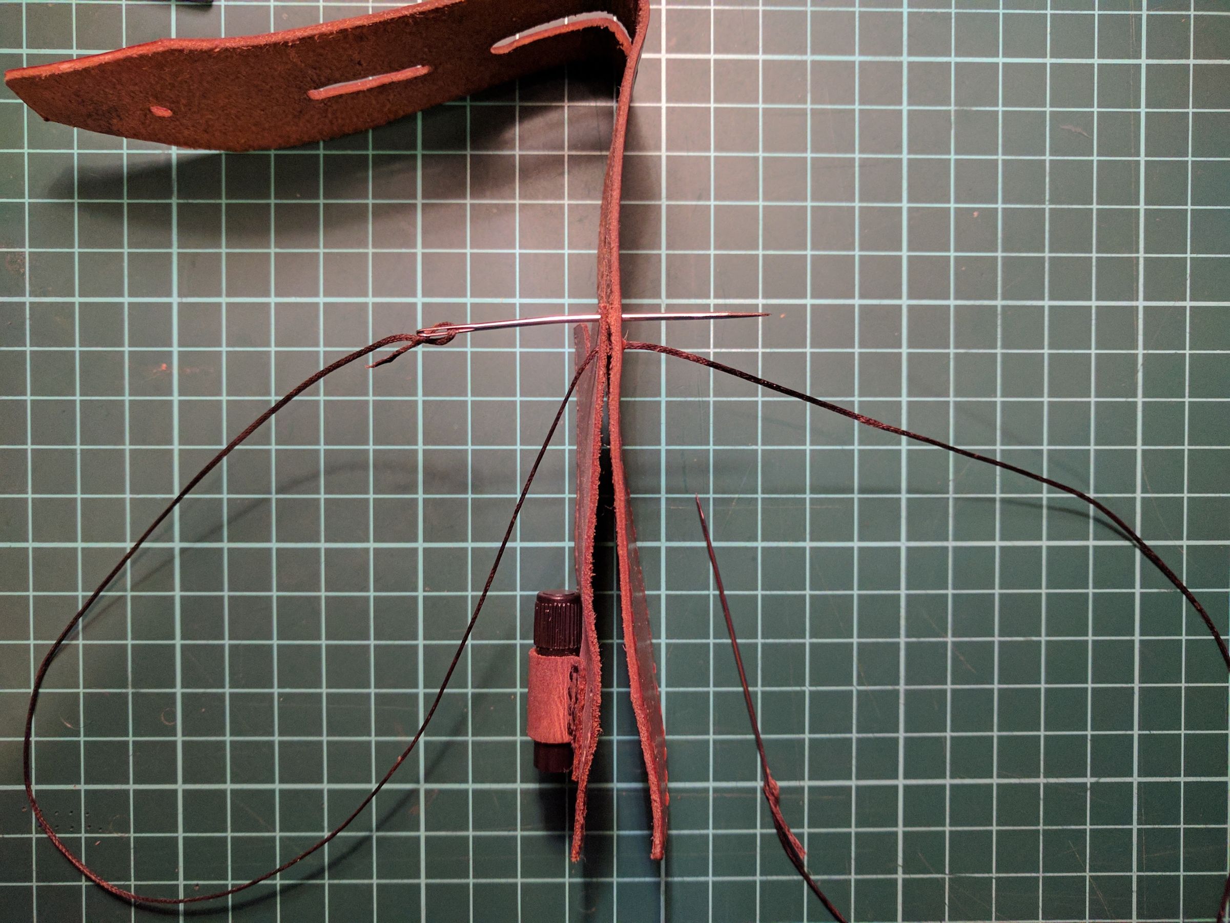 Leather Compass Case : 9 Steps (with Pictures) - Instructables