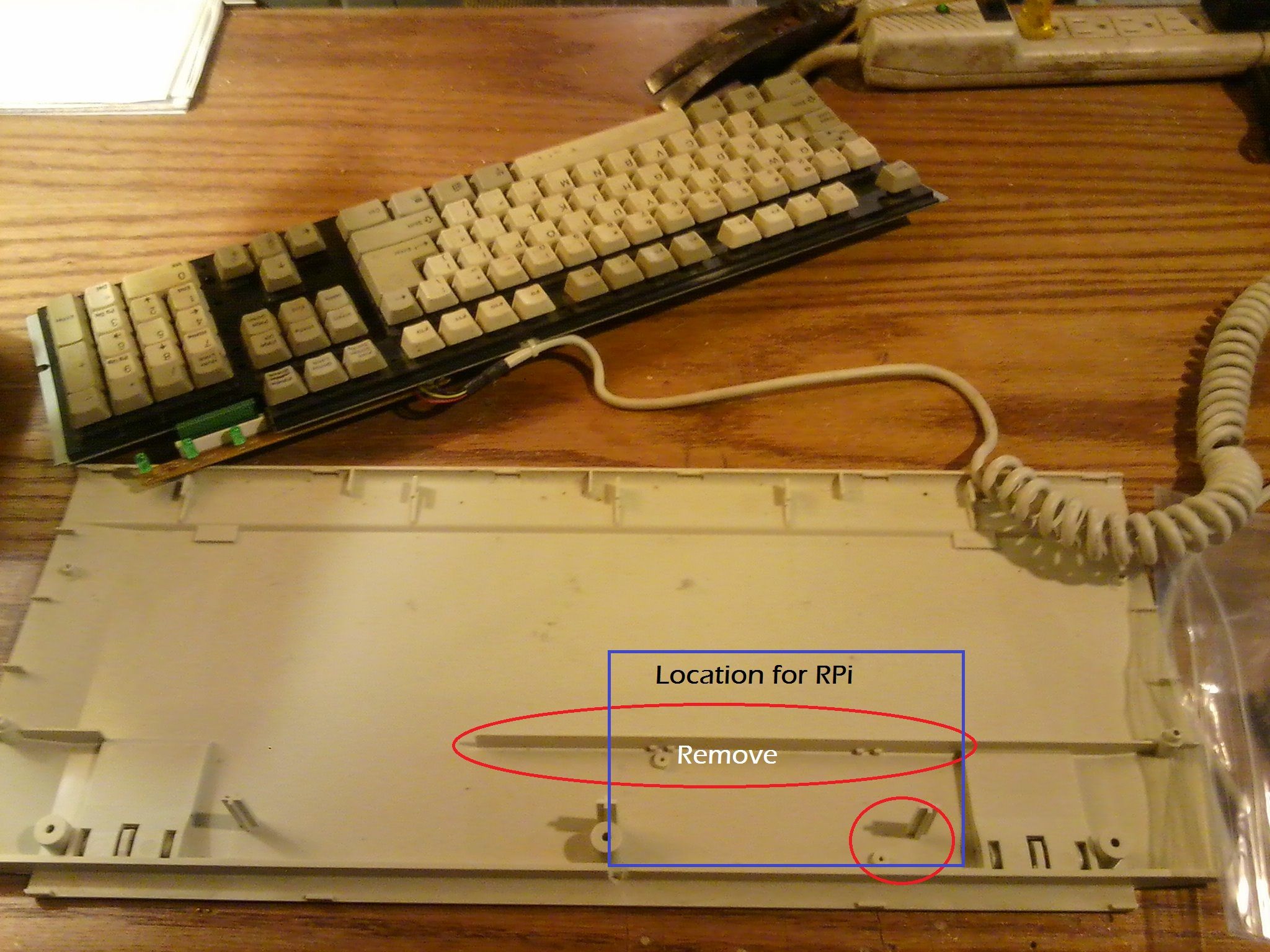 Turn a Keyboard Into a Raspberry Pi Case for Around $20 or Less. : 18 ...