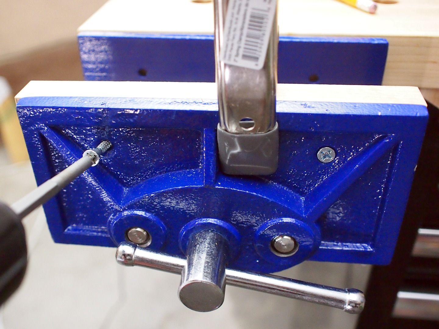 Ultimate Workbench : 22 Steps (with Pictures) - Instructables