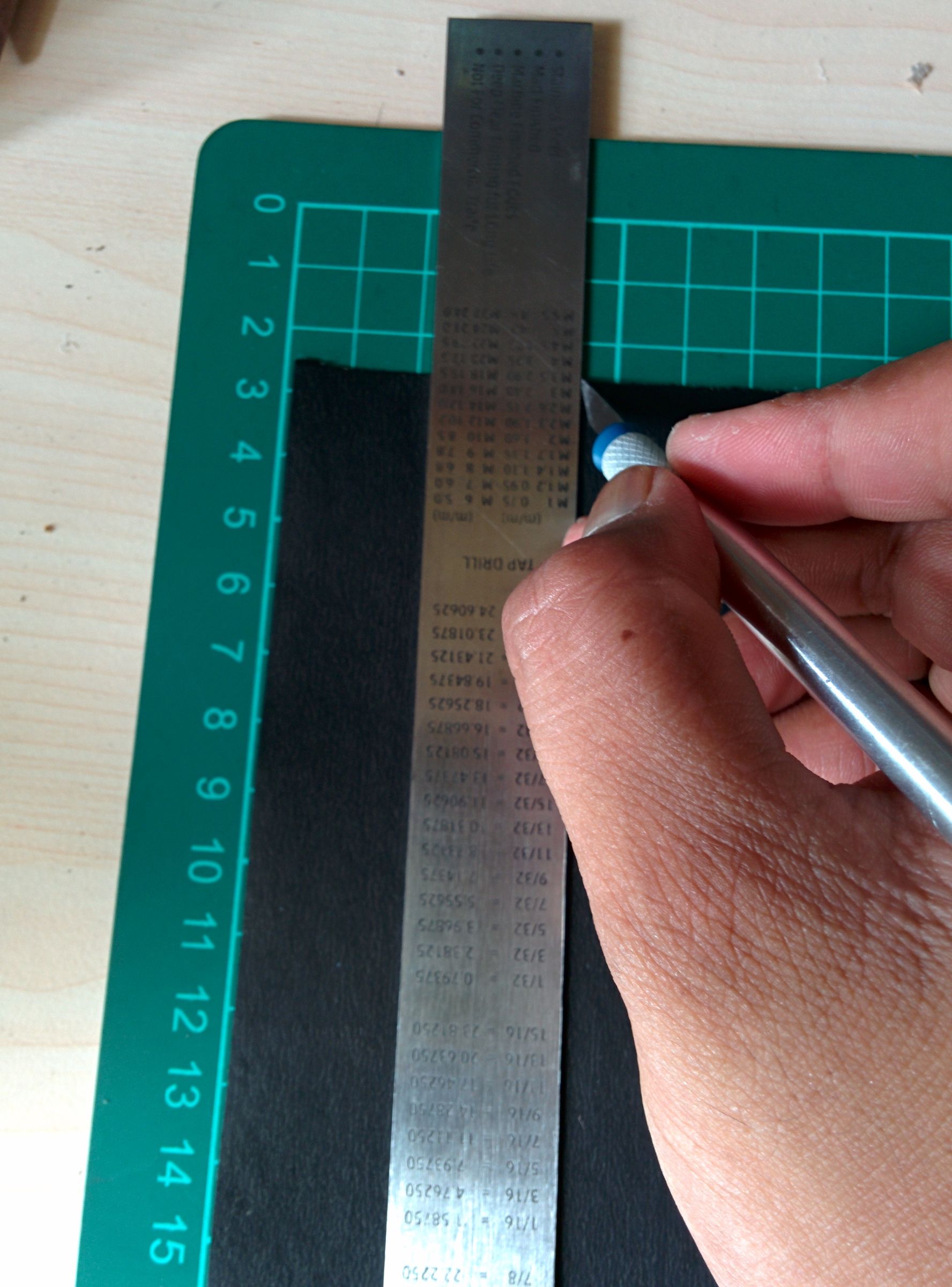 CARDBOARD SOLAR LAMP : 8 Steps (with Pictures) - Instructables