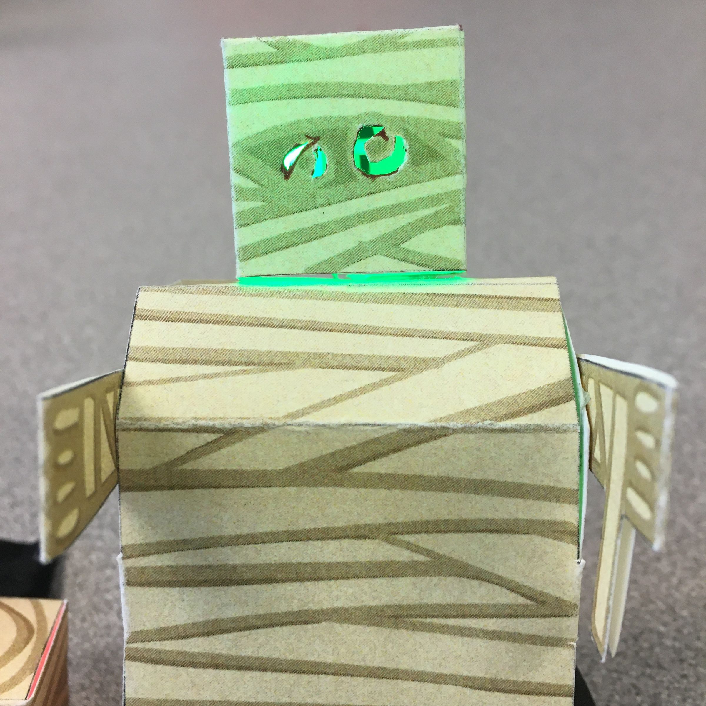 Mummybot Circuits Challenge | Trybotics