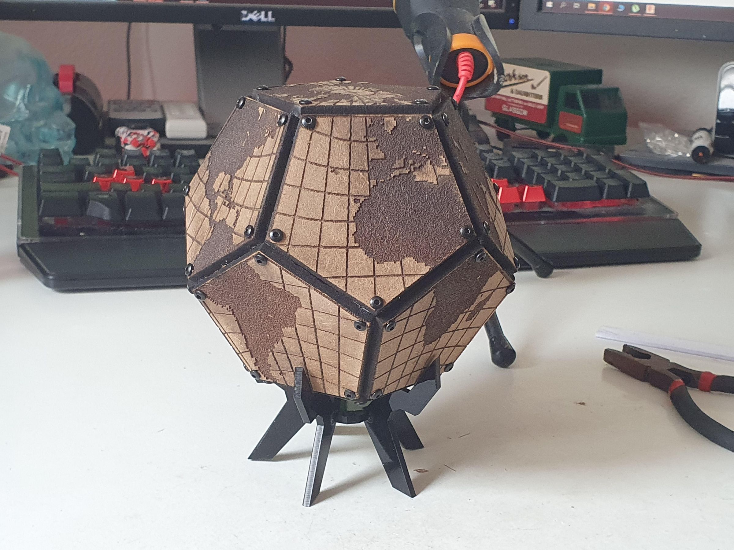 Dodecahedral Earth : 8 Steps (with Pictures) - Instructables
