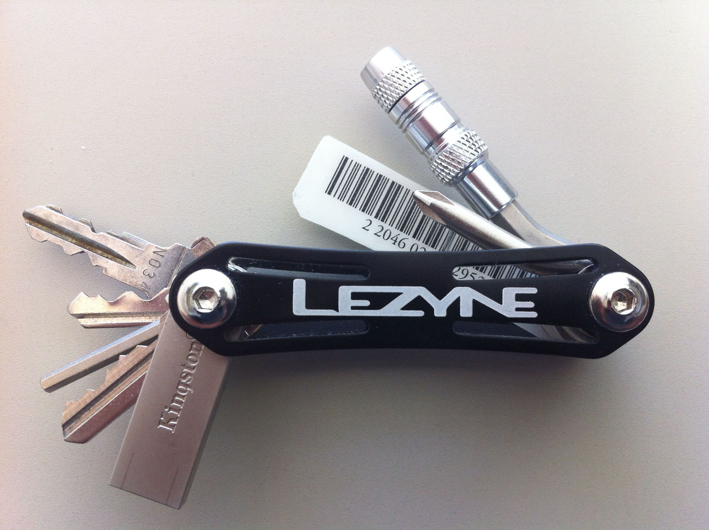 Friendly Folding Keychain : 5 Steps (with Pictures) - Instructables