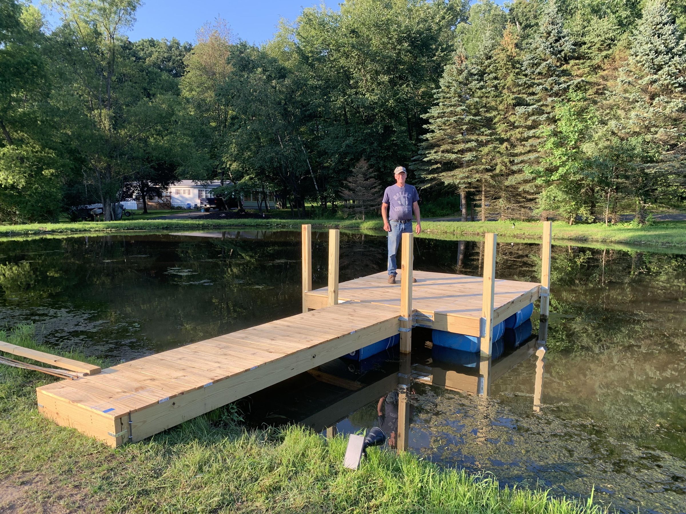 Floating Dock With Barrels (UPDATED) : 9 Steps (with Pictures ...