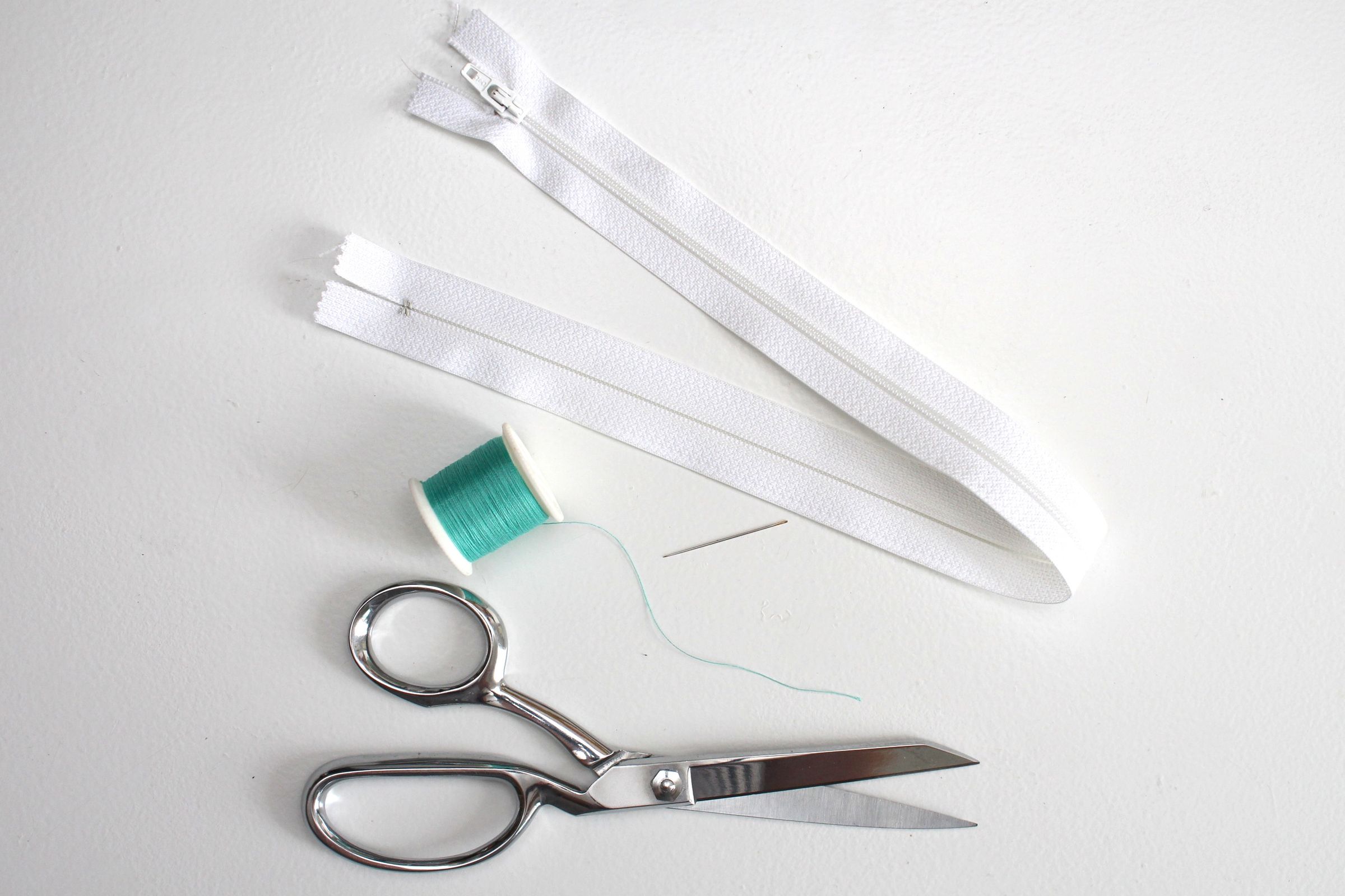 How to Shorten a Zipper : 4 Steps (with Pictures) - Instructables