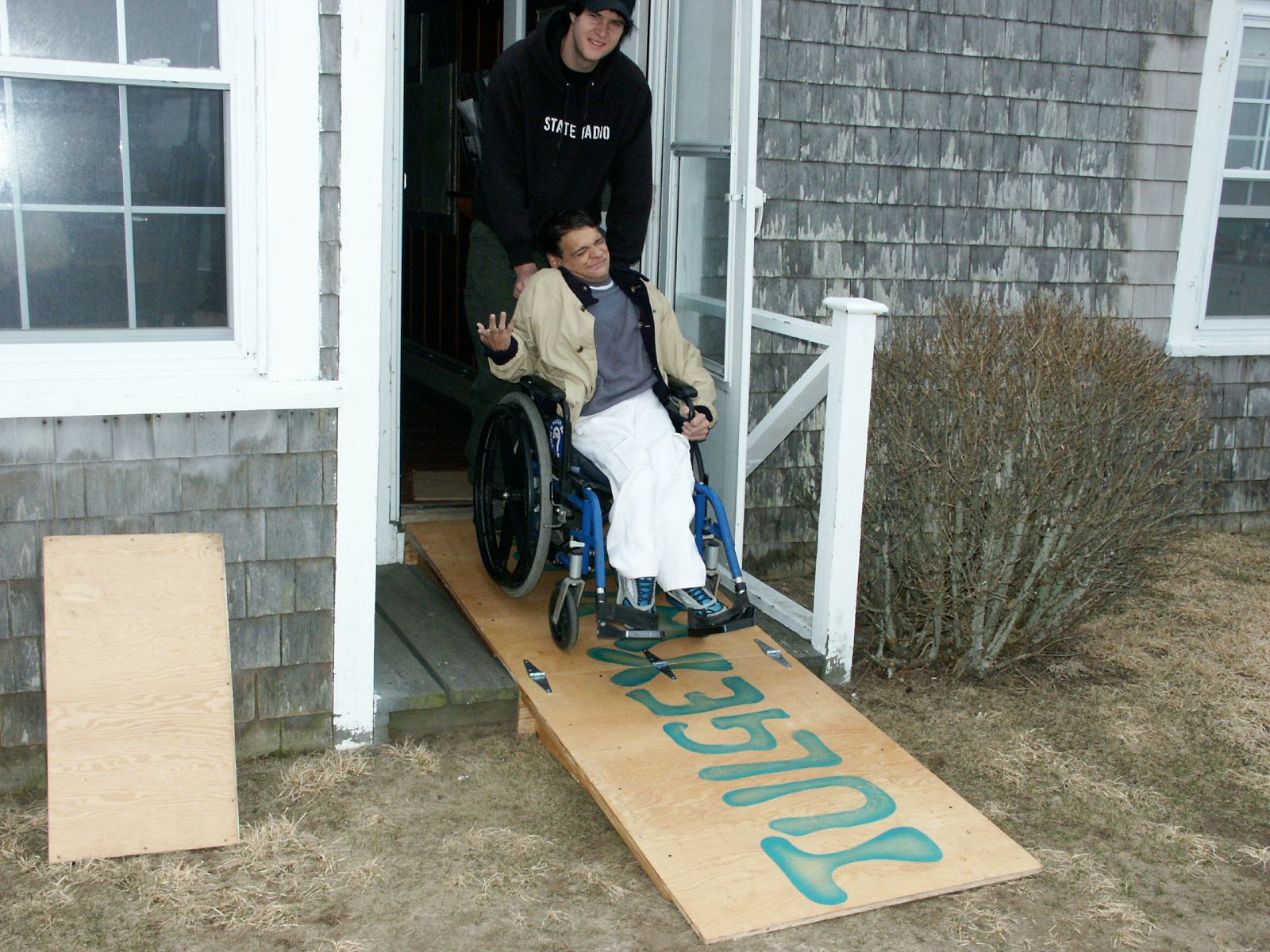 Portable, Foldable Wheelchair Ramp : 4 Steps - Instructables