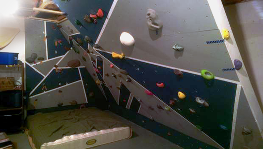 Home Bouldering Wall (Woody) : 11 Steps (with Pictures) - Instructables