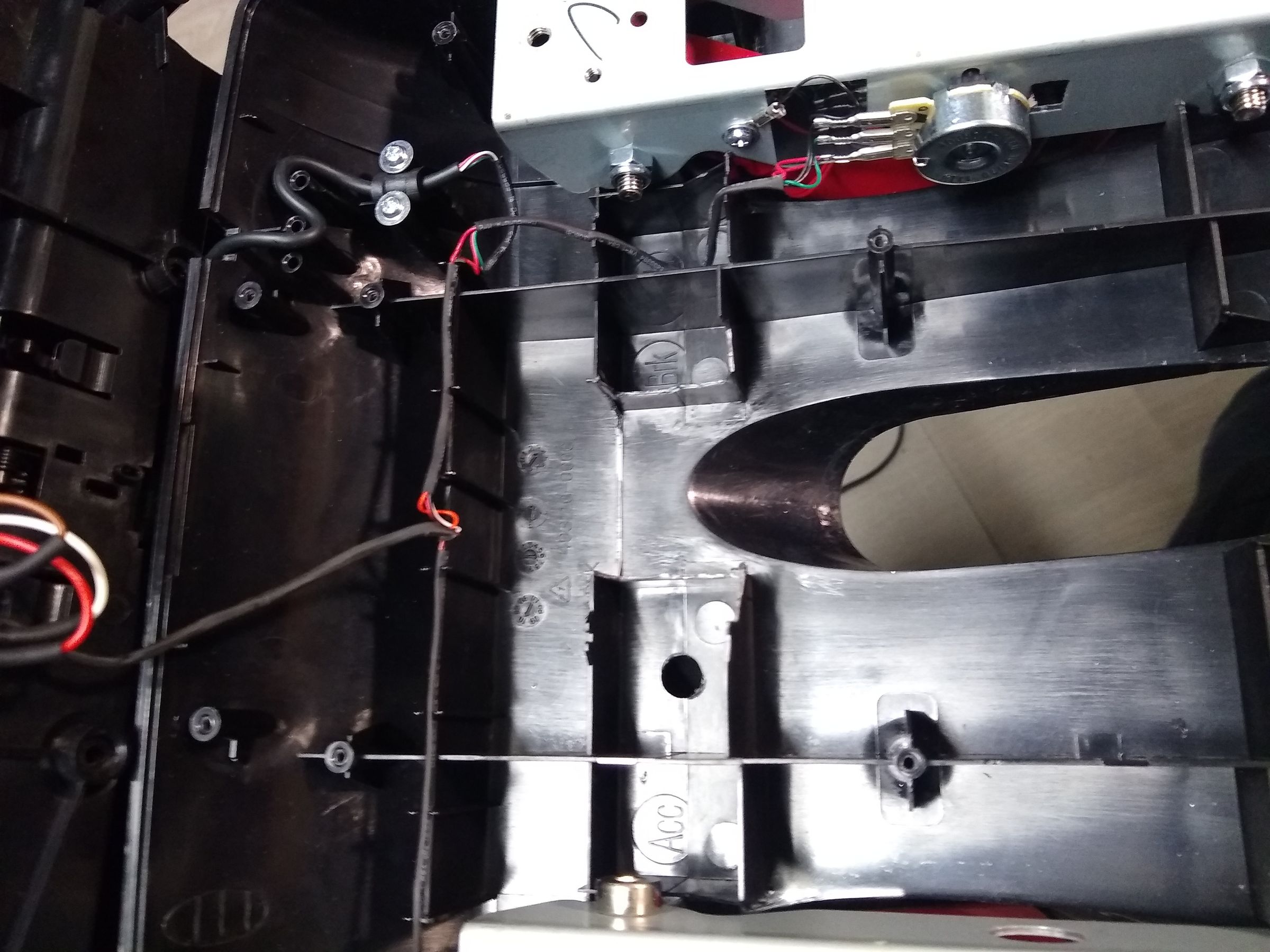 Logitech Pedals Load Cell Mod : 9 Steps - Instructables