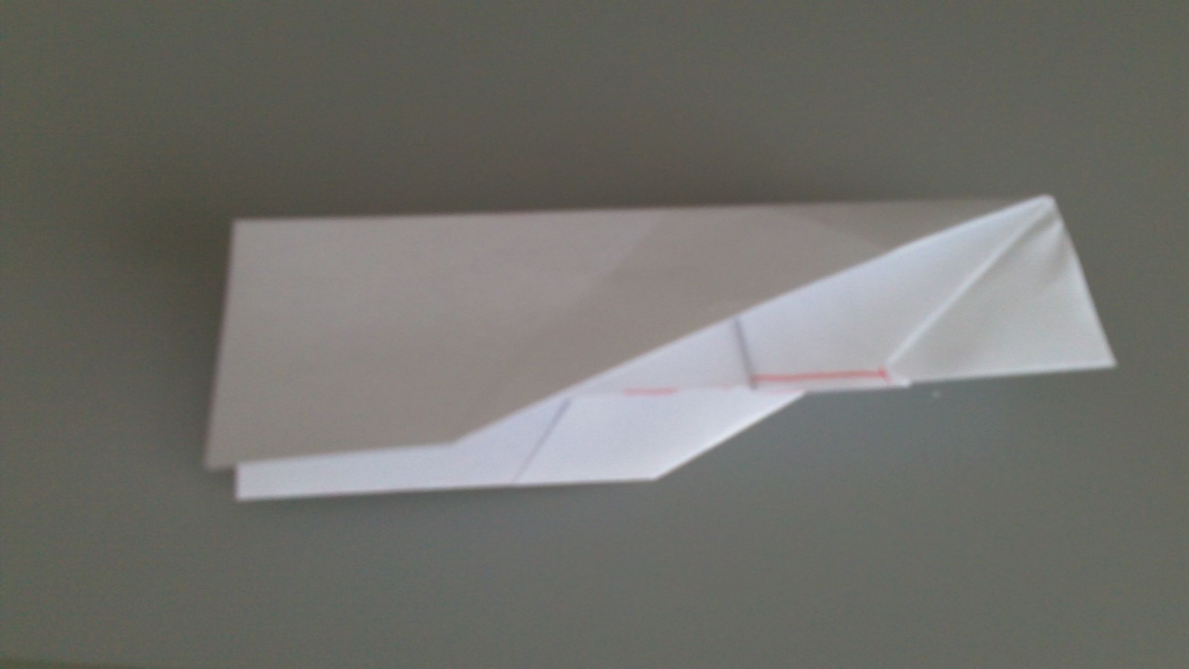 Long Distance Paper Airplane - Instructables