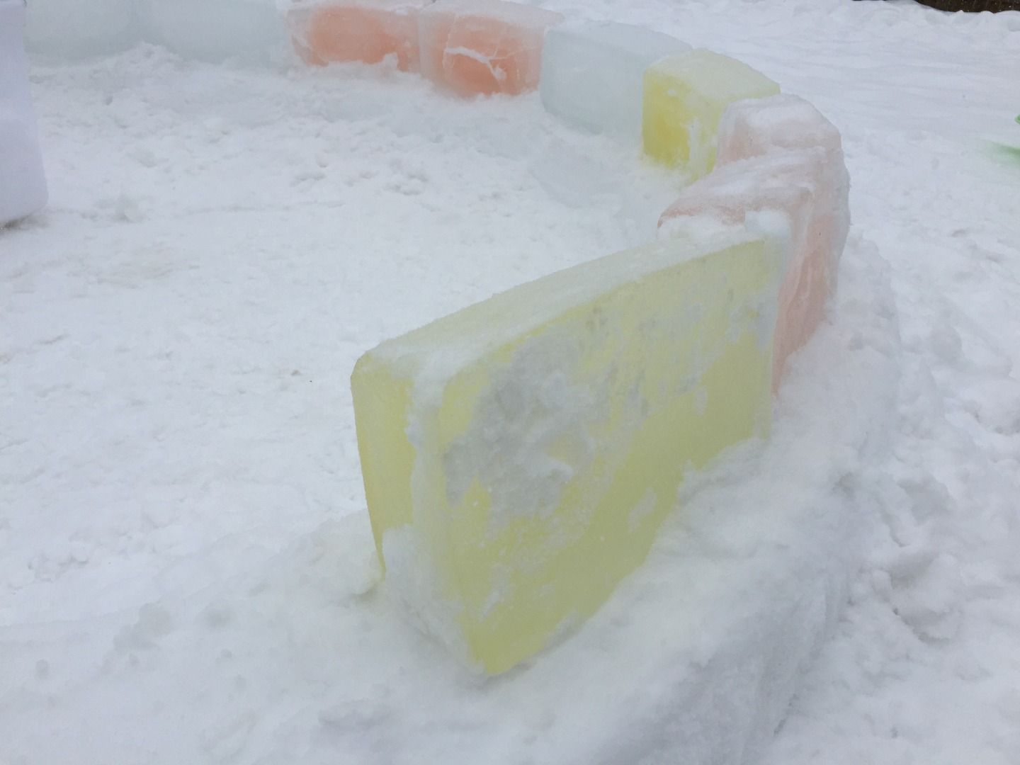 Make an Ice Block Igloo : 7 Steps (with Pictures) - Instructables