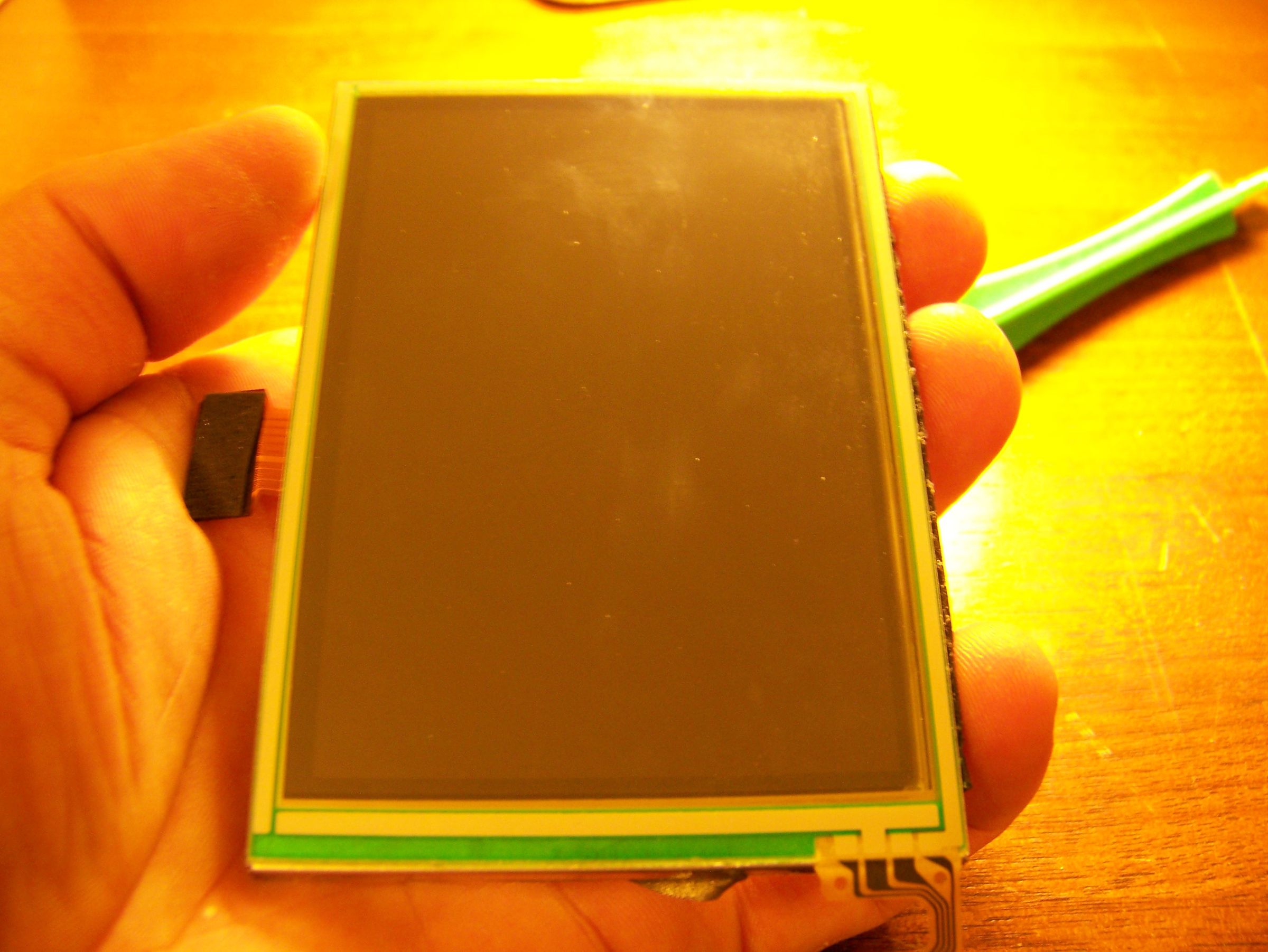 Replace the Touch Screen (Digitizer) on a Palm TX : 8 Steps - Instructables
