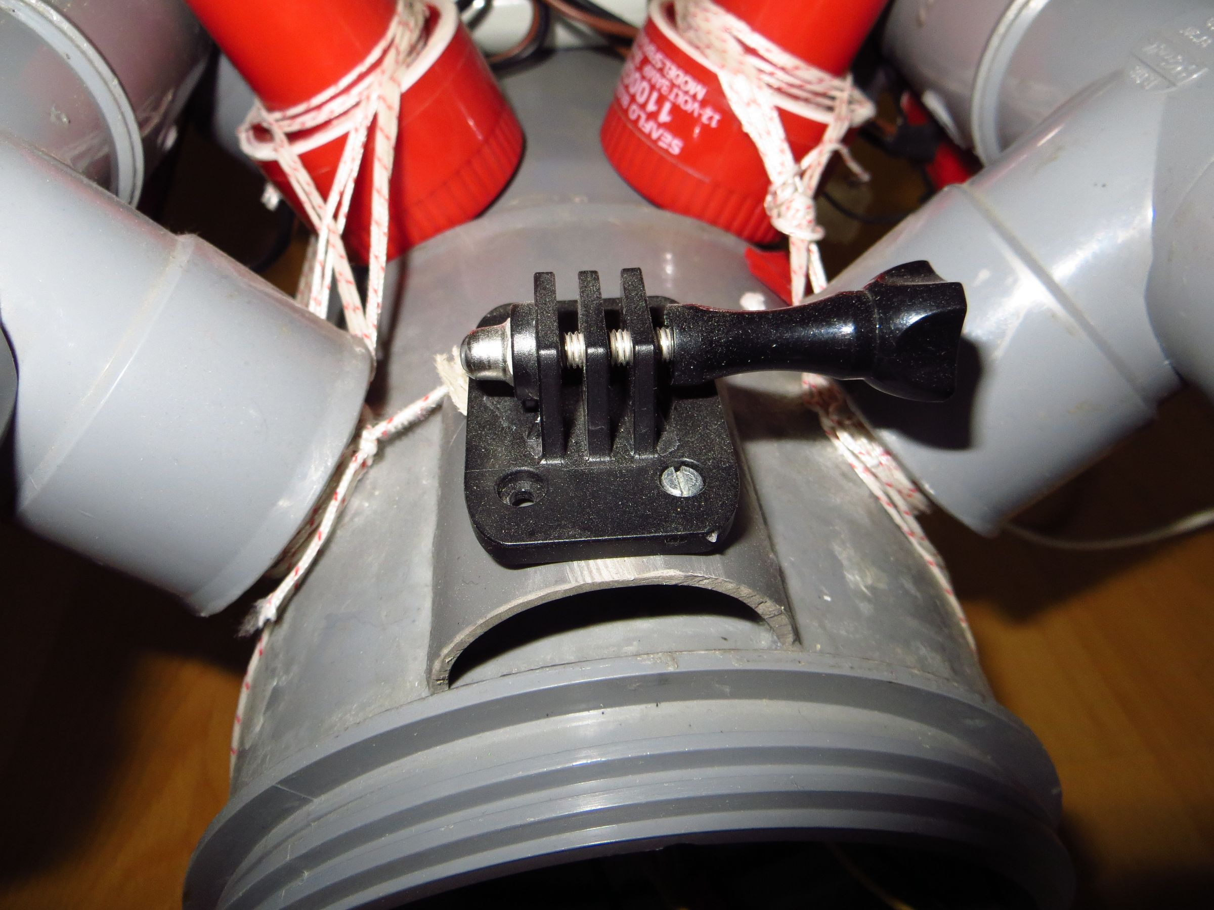 Build Your Own Underwater ROV From Scratch : 8 Steps (with Pictures ...