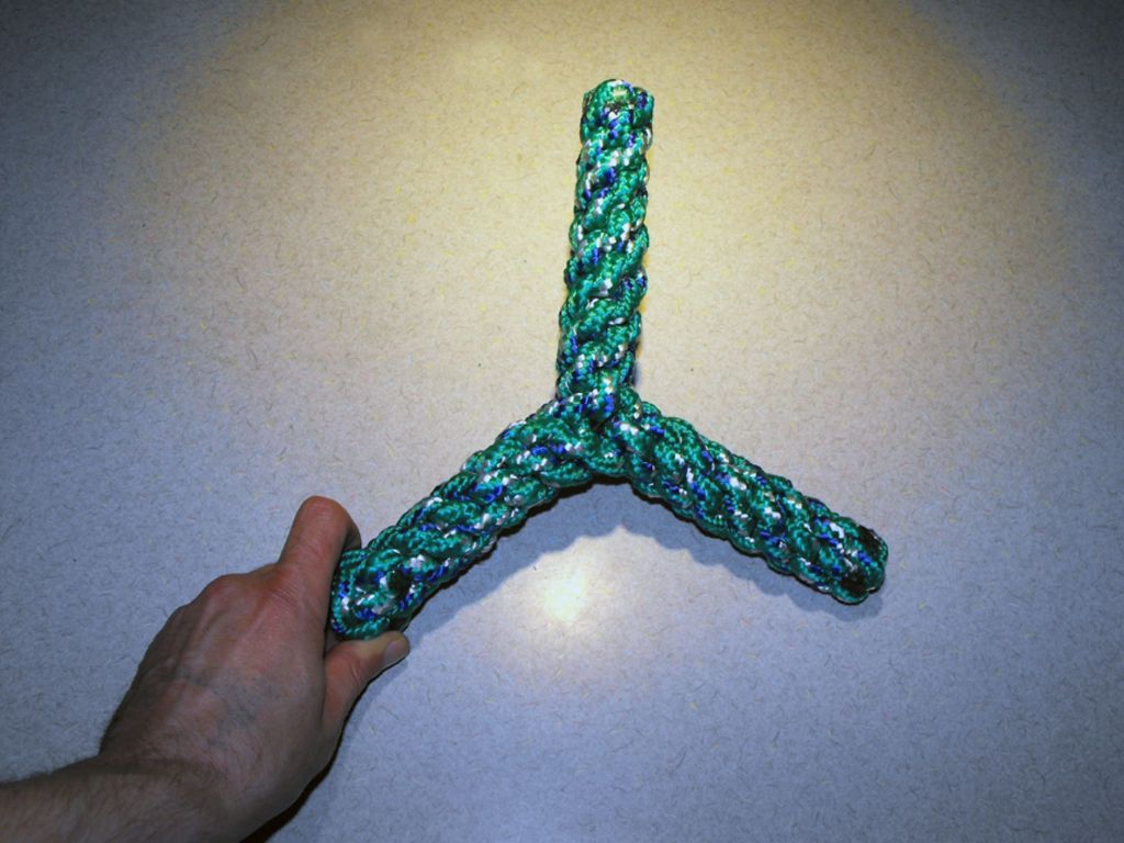 "Y" SHAPED DOG TUG & TOSS TOY : 37 Steps - Instructables