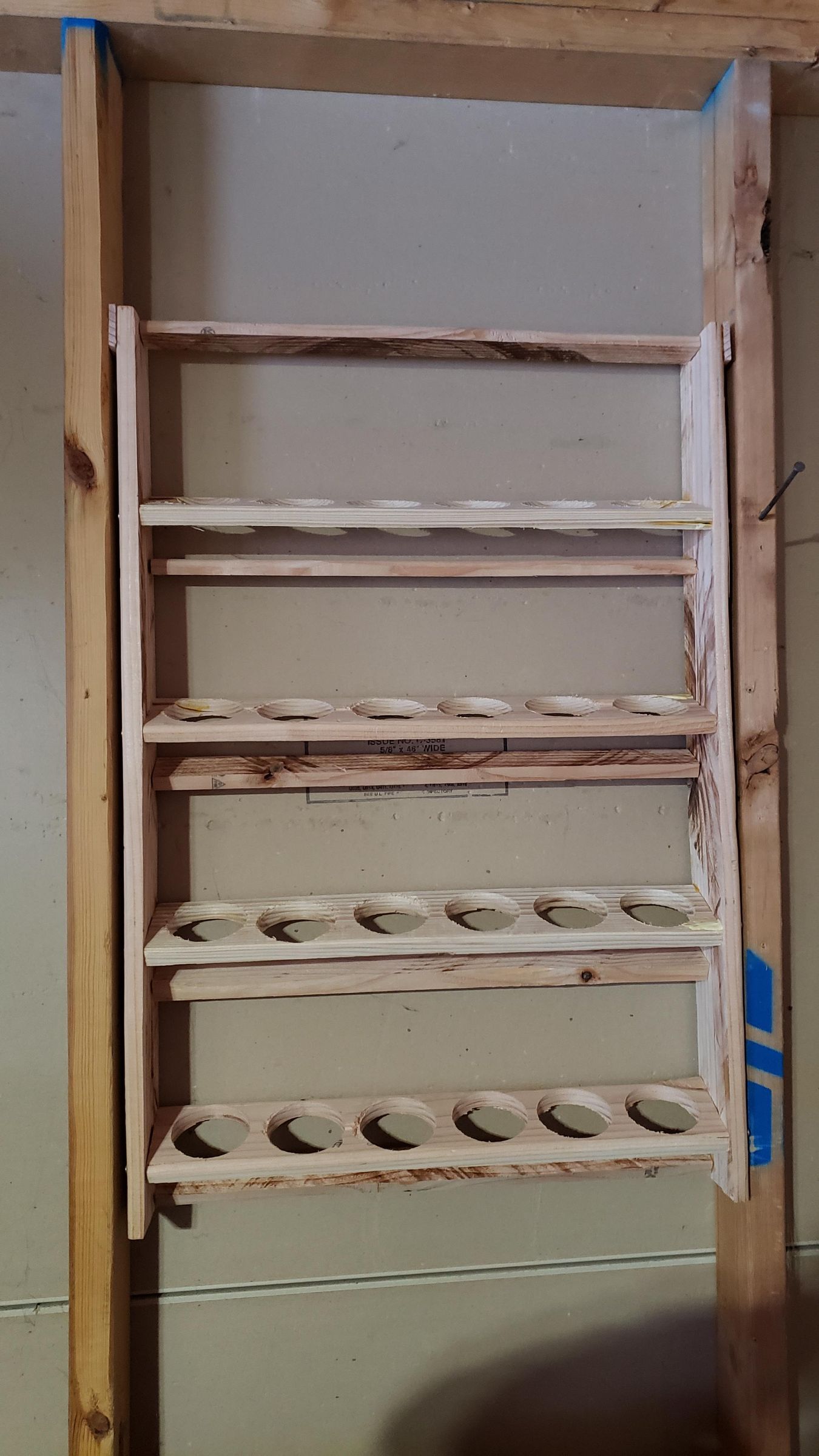 Aerosol Spray Can Wall Storage : 6 Steps (with Pictures) - Instructables
