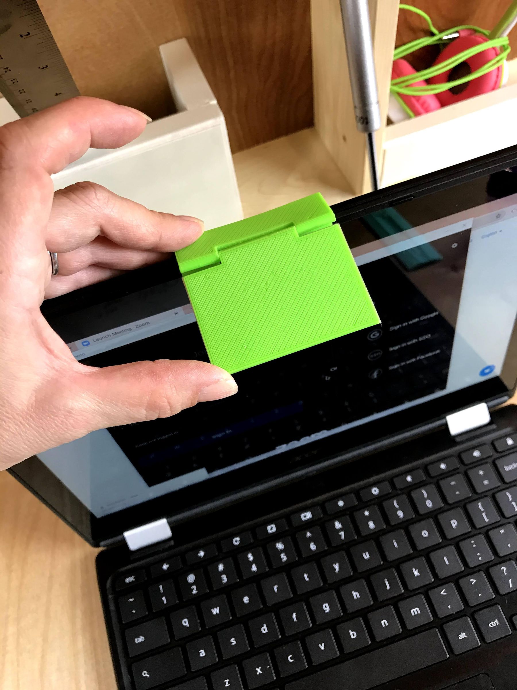 Design & Print a 3D Printed Video Call Mirror Tool : 8 Steps (with ...