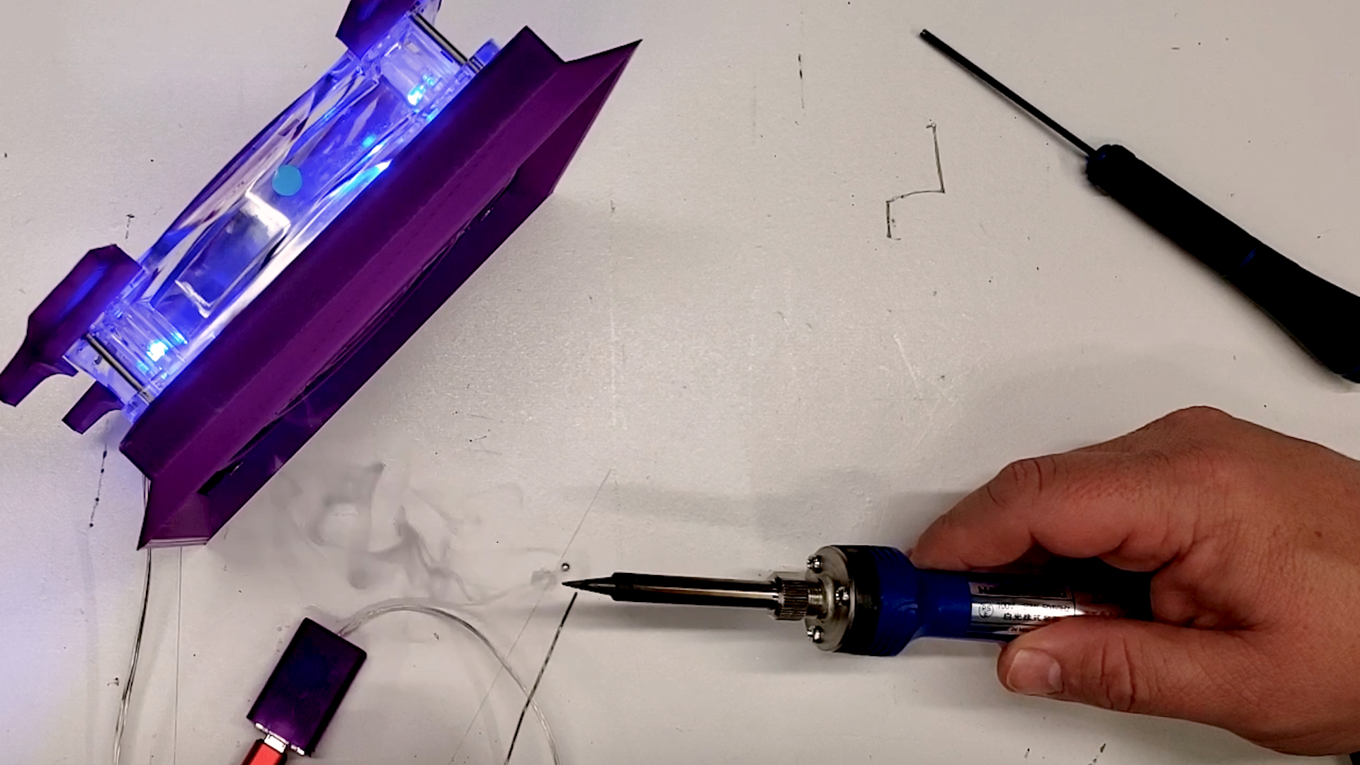 DIY Solder Fume Extractor : 10 Steps - Instructables