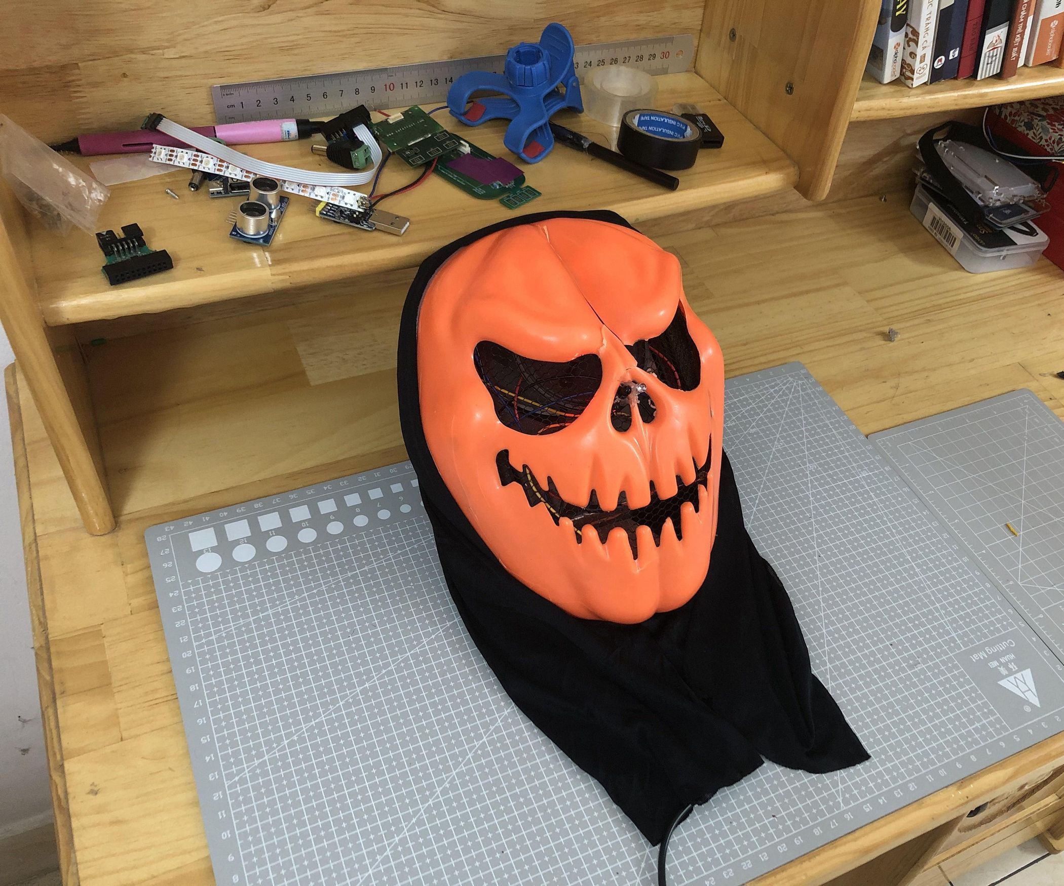 Halloween Scary Reactive Mask : 6 Steps (with Pictures) - Instructables