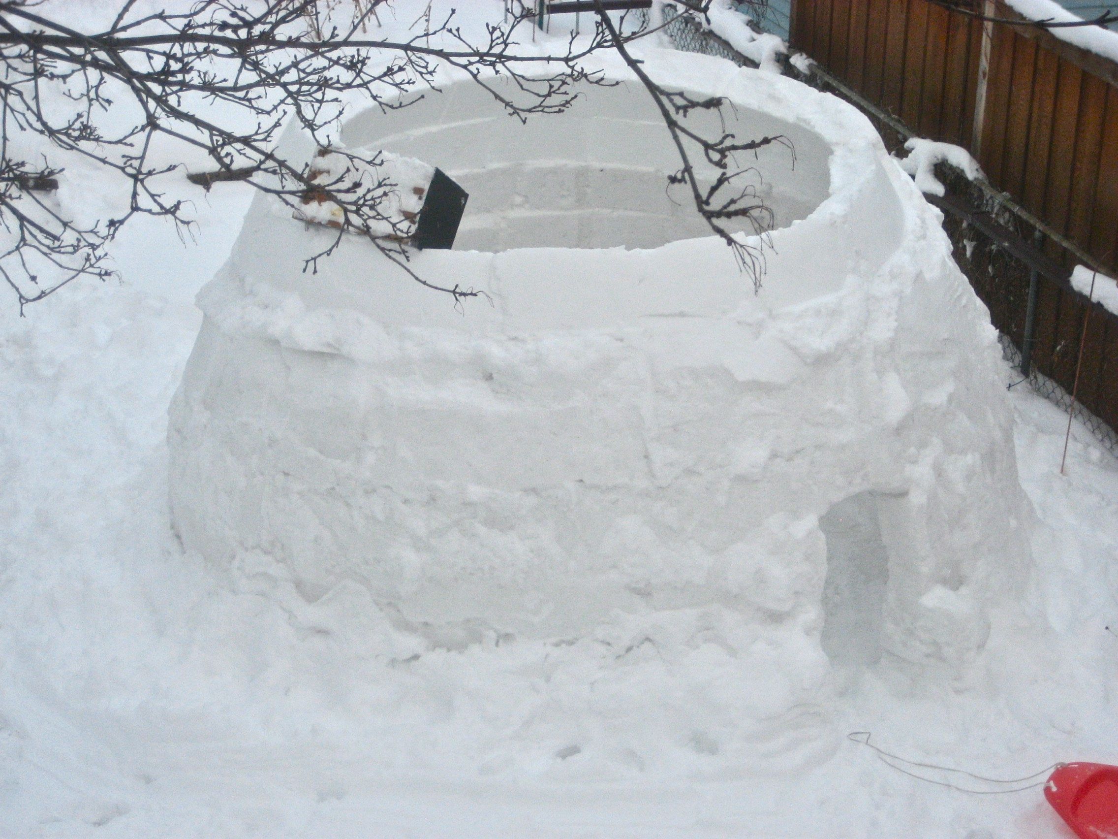 Igloo Made With Nifty Tool : 10 Steps (with Pictures) - Instructables