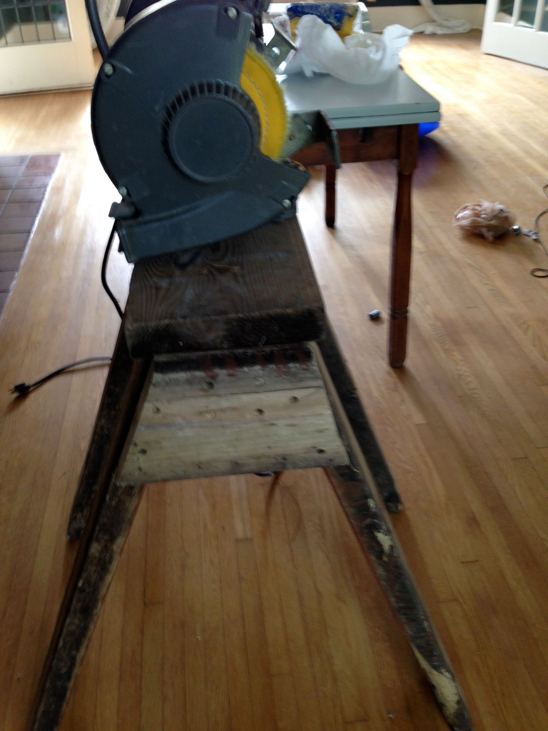 Bench Grinder Stand : 5 Steps (with Pictures) - Instructables