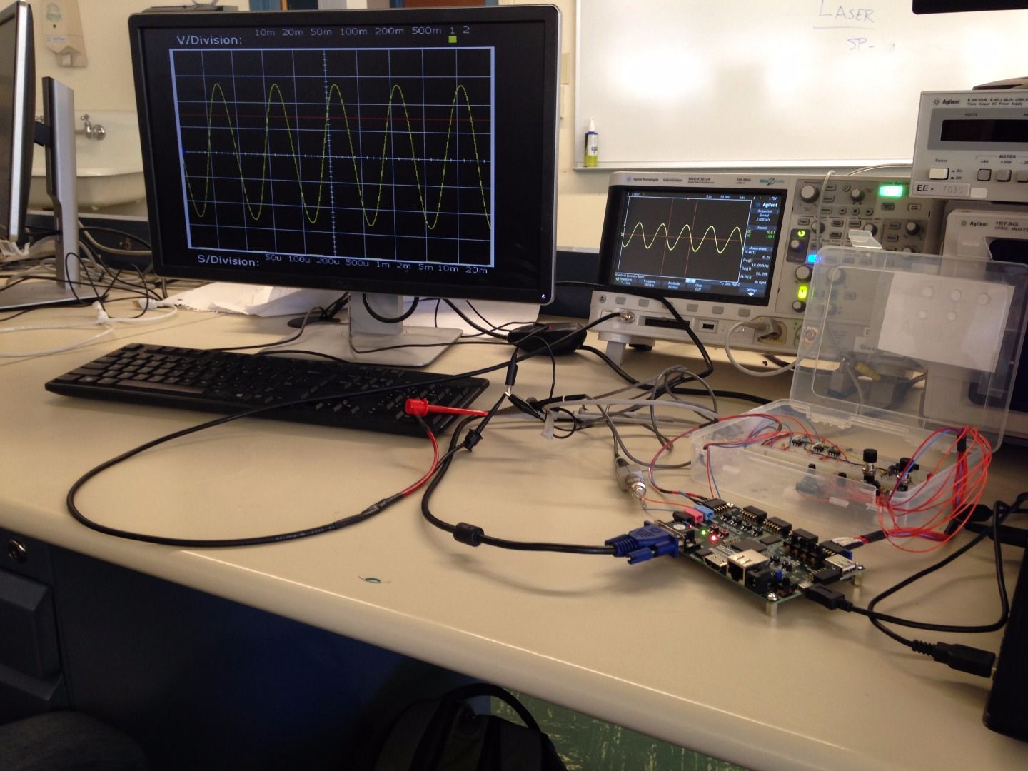 Digital Oscilloscope Using Digilent Zybo Board : 6 Steps - Instructables