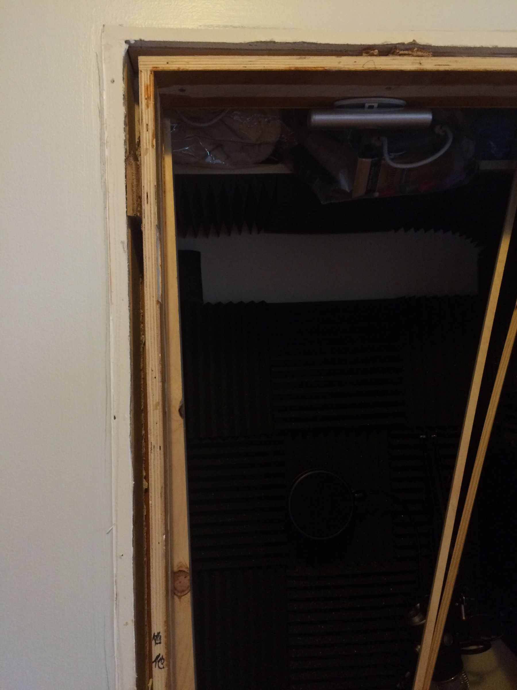 Super SIMPLE Secret Bookshelf Door & Book Unlock Mechanism : 9 Steps ...
