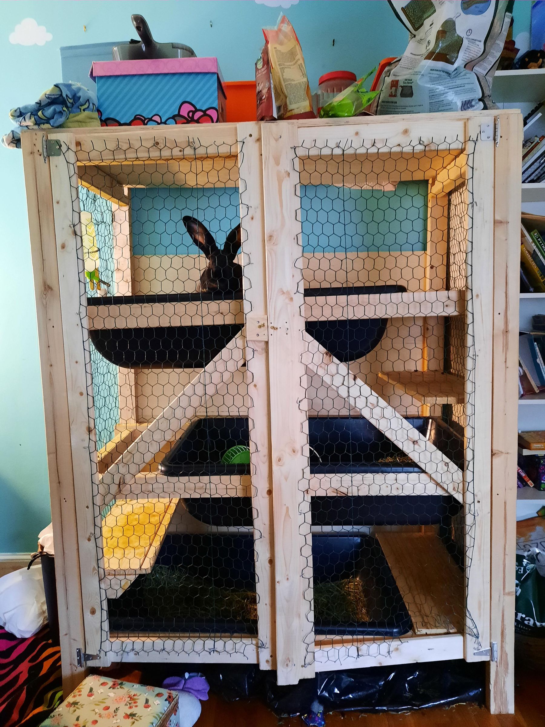 House Rabbit Palace : 7 Steps - Instructables