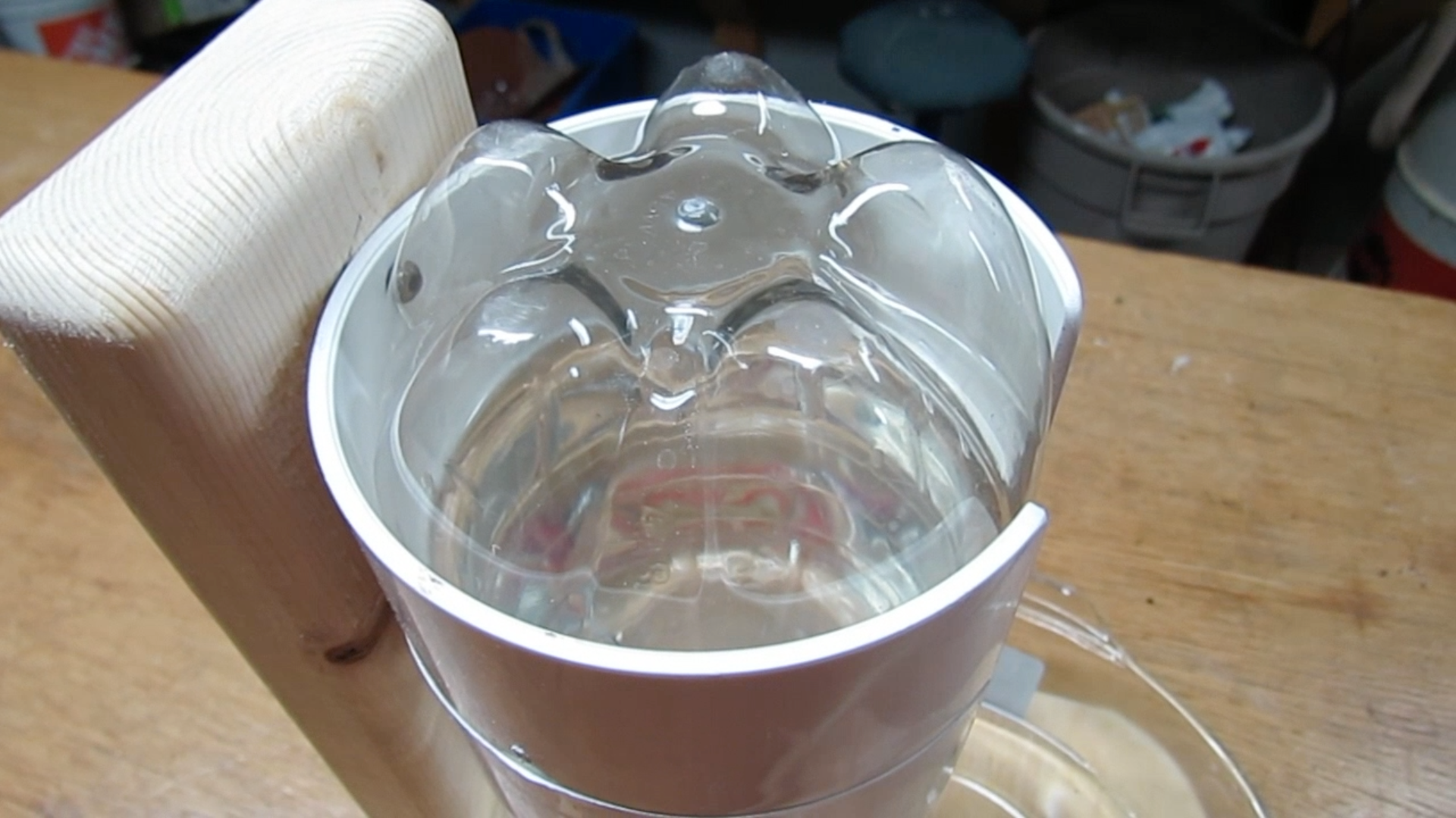 DIY Self Watering Dog Dish : 11 Steps (with Pictures) - Instructables