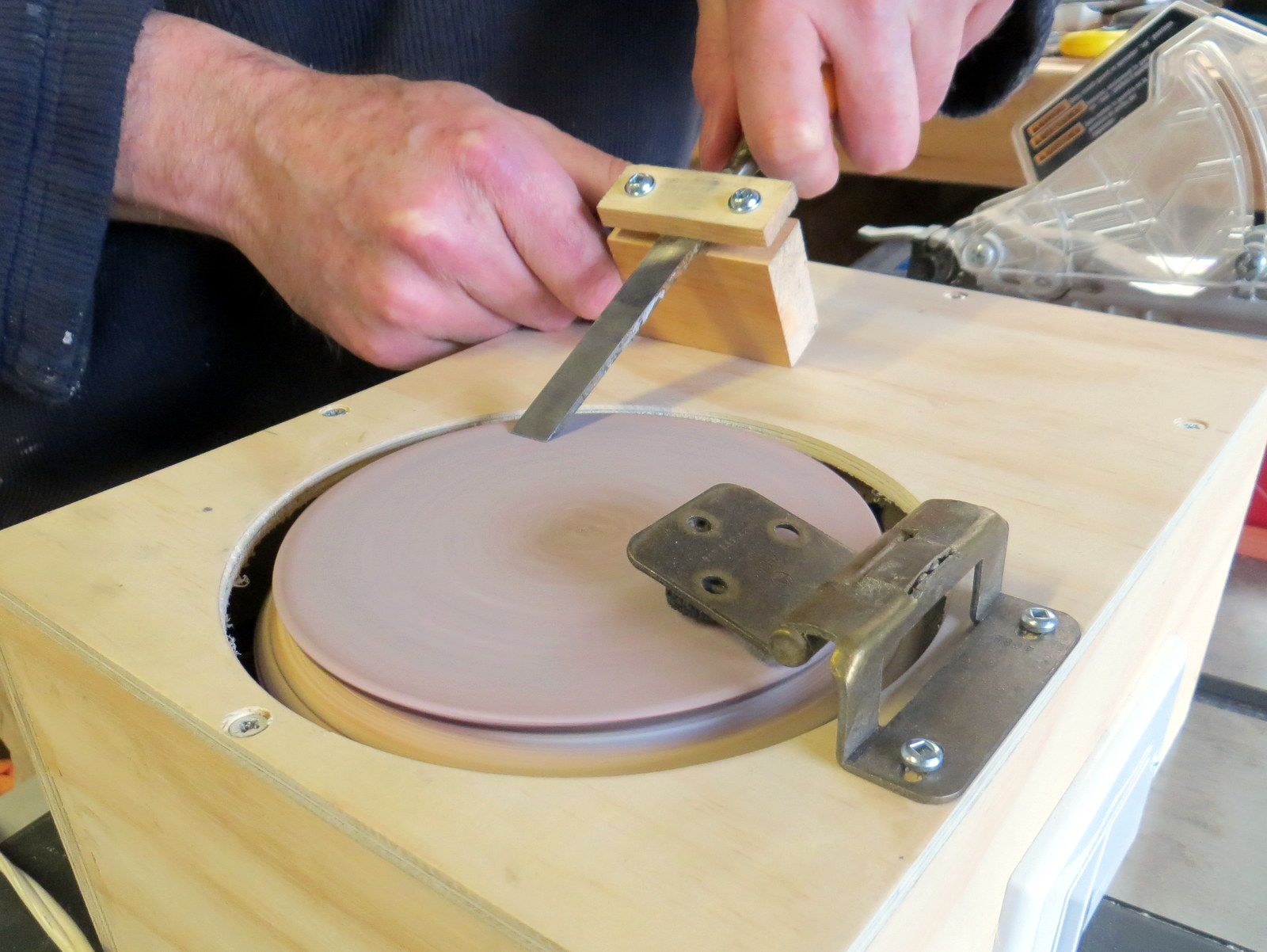 DIY Sharpening System From a Broken Breadmaker : 13 Steps (with ...