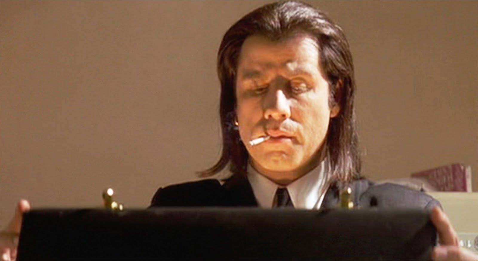 The Glowing Briefcase From Pulp Fiction : 10 Steps (with Pictures ...